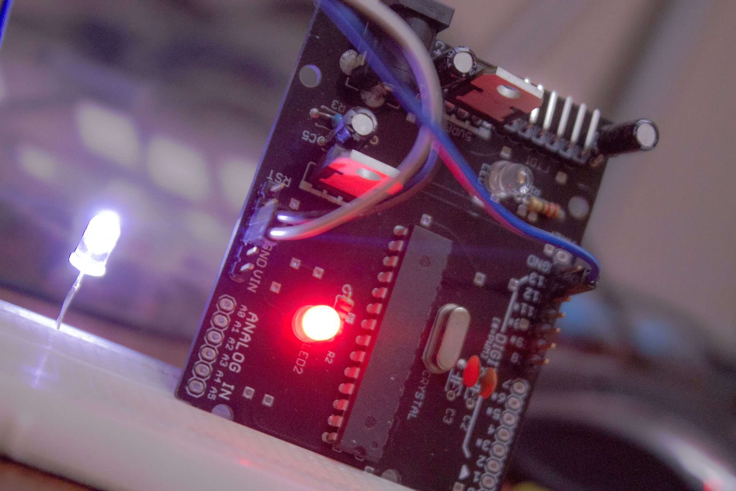 Arduino UNO As AtMega328P Programmer : 4 Steps - Instructables