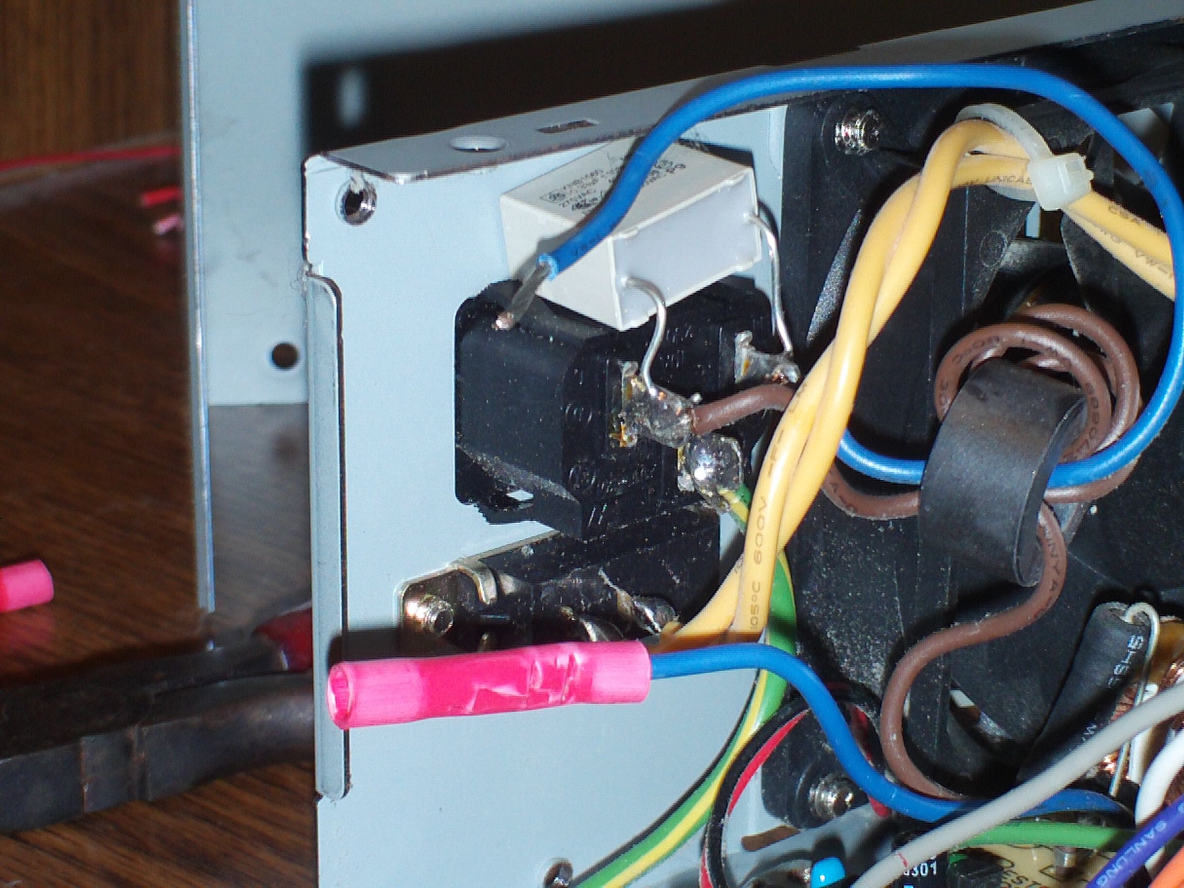 Wire a Car Stereo to a Computer PSU : 8 Steps - Instructables