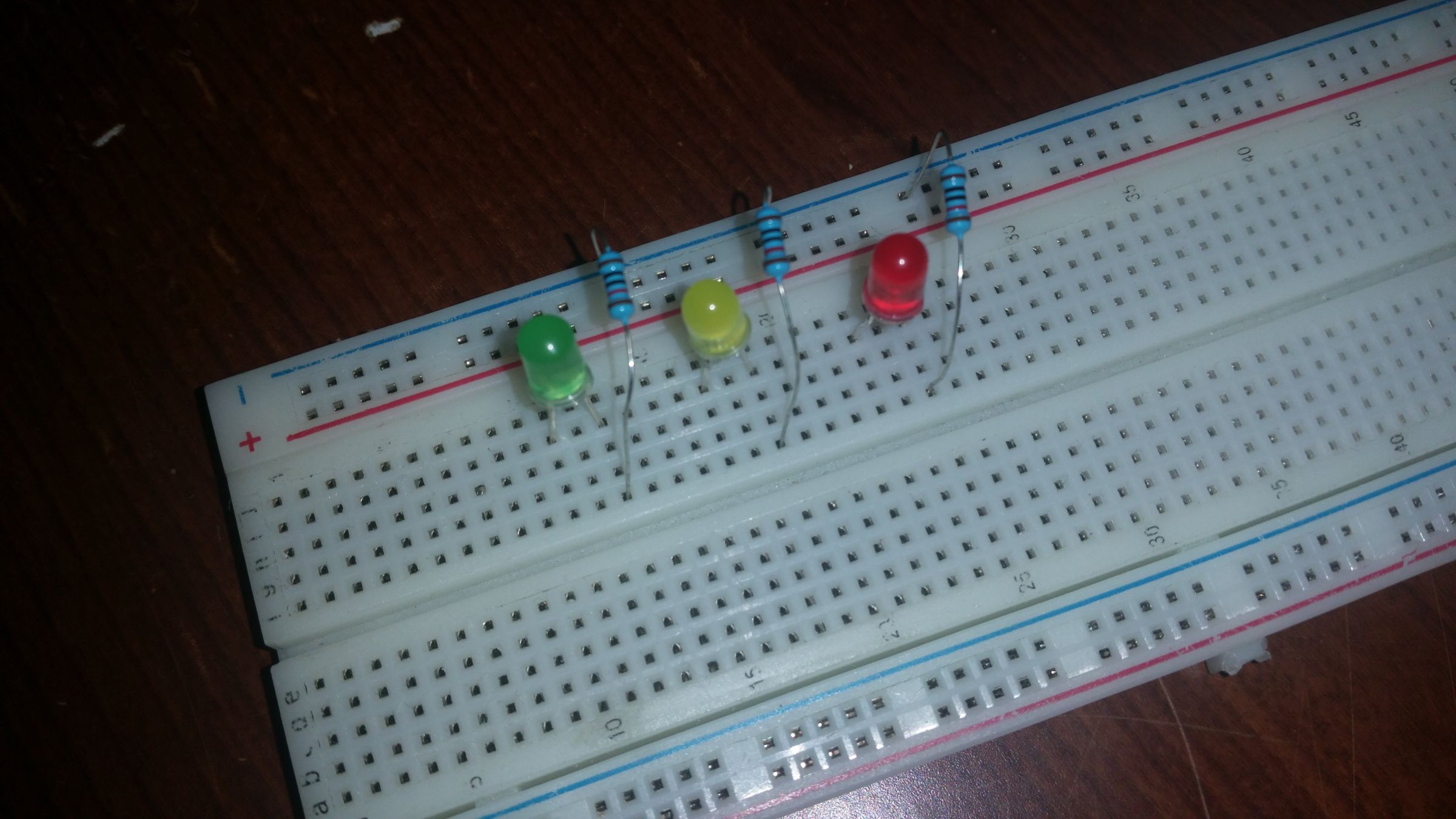 Arduino LED Traffic Light - Instructables