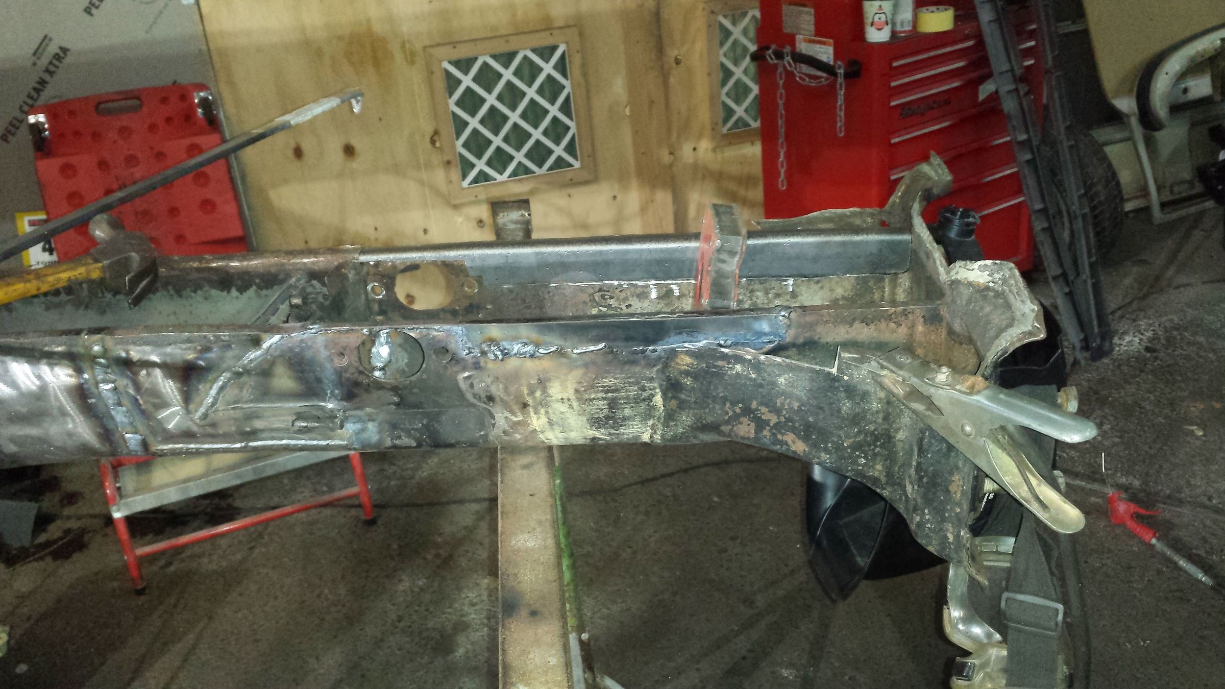 Chassis Restoration on a Volkswagen Beetle Volksrod : 12 Steps (with ...