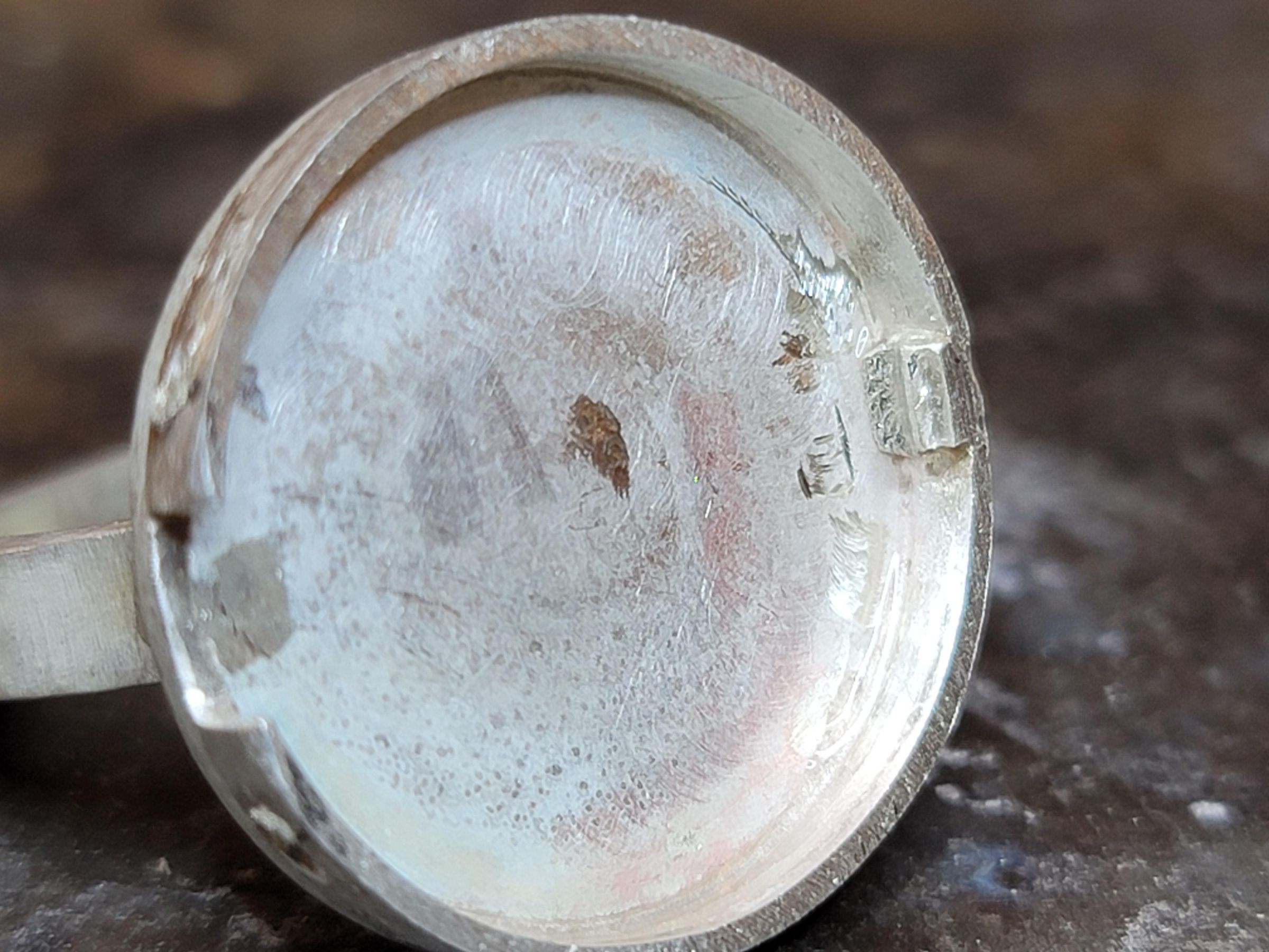 Secret Compartment Ring : 6 Steps (with Pictures) - Instructables