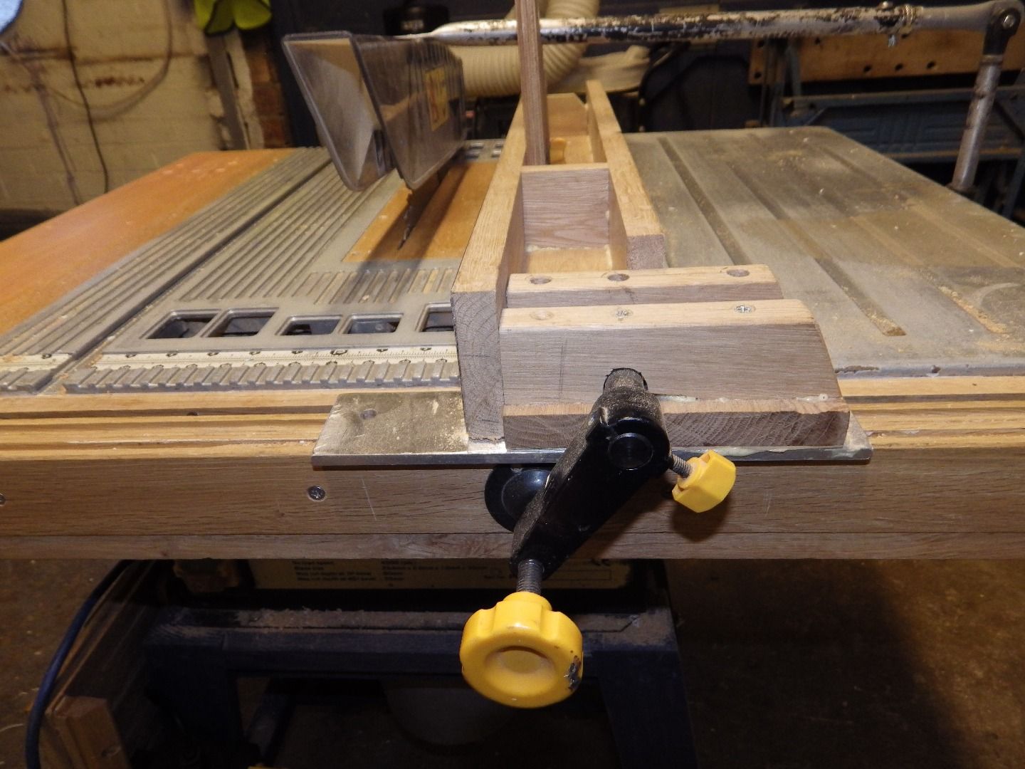 How to Make a Crappy Table Saw Into a Good One : 6 Steps (with Pictures ...