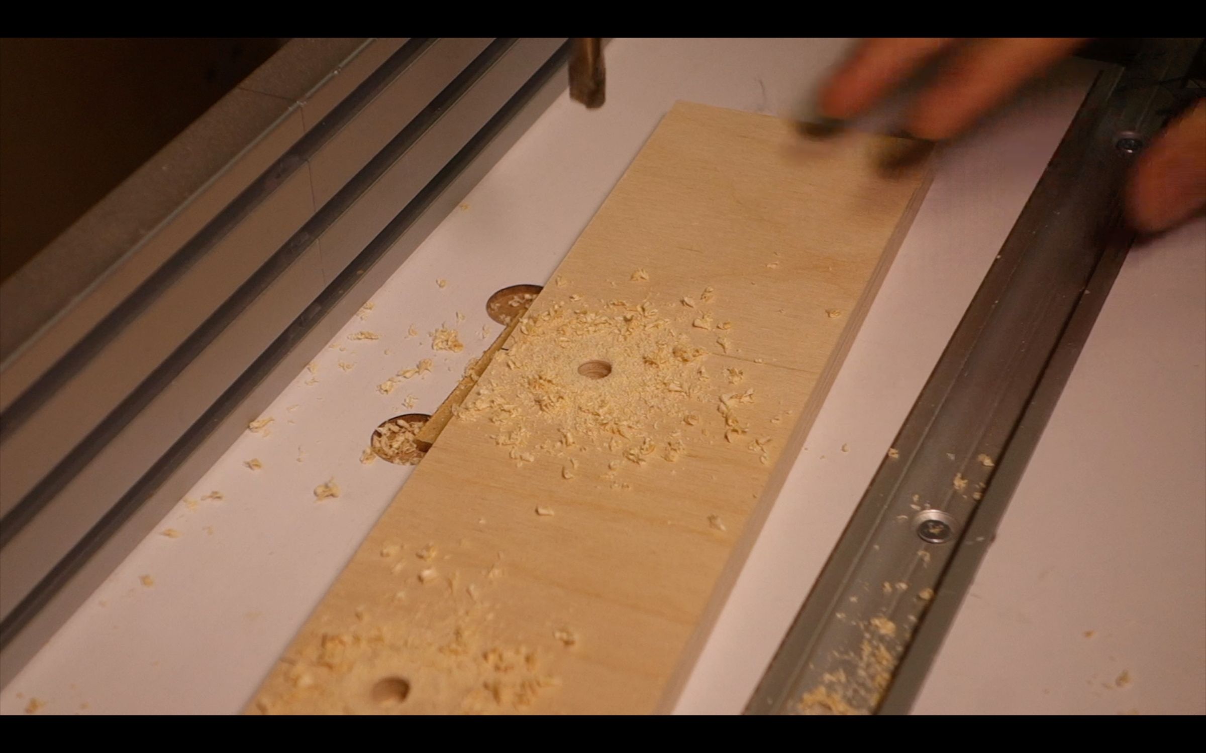 Make It - Adjustable Router Fence : 7 Steps (with Pictures) - Instructables