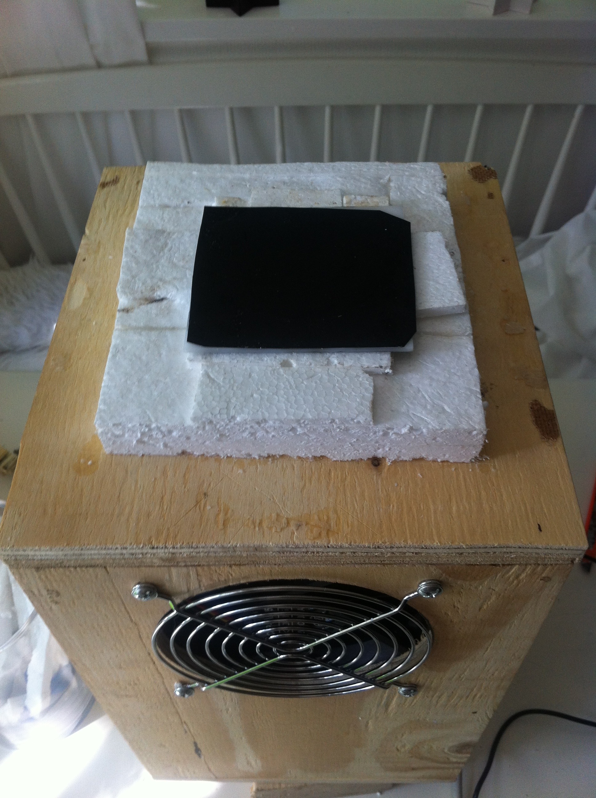 How to Build a Portable Cloud Chamber : 9 Steps - Instructables
