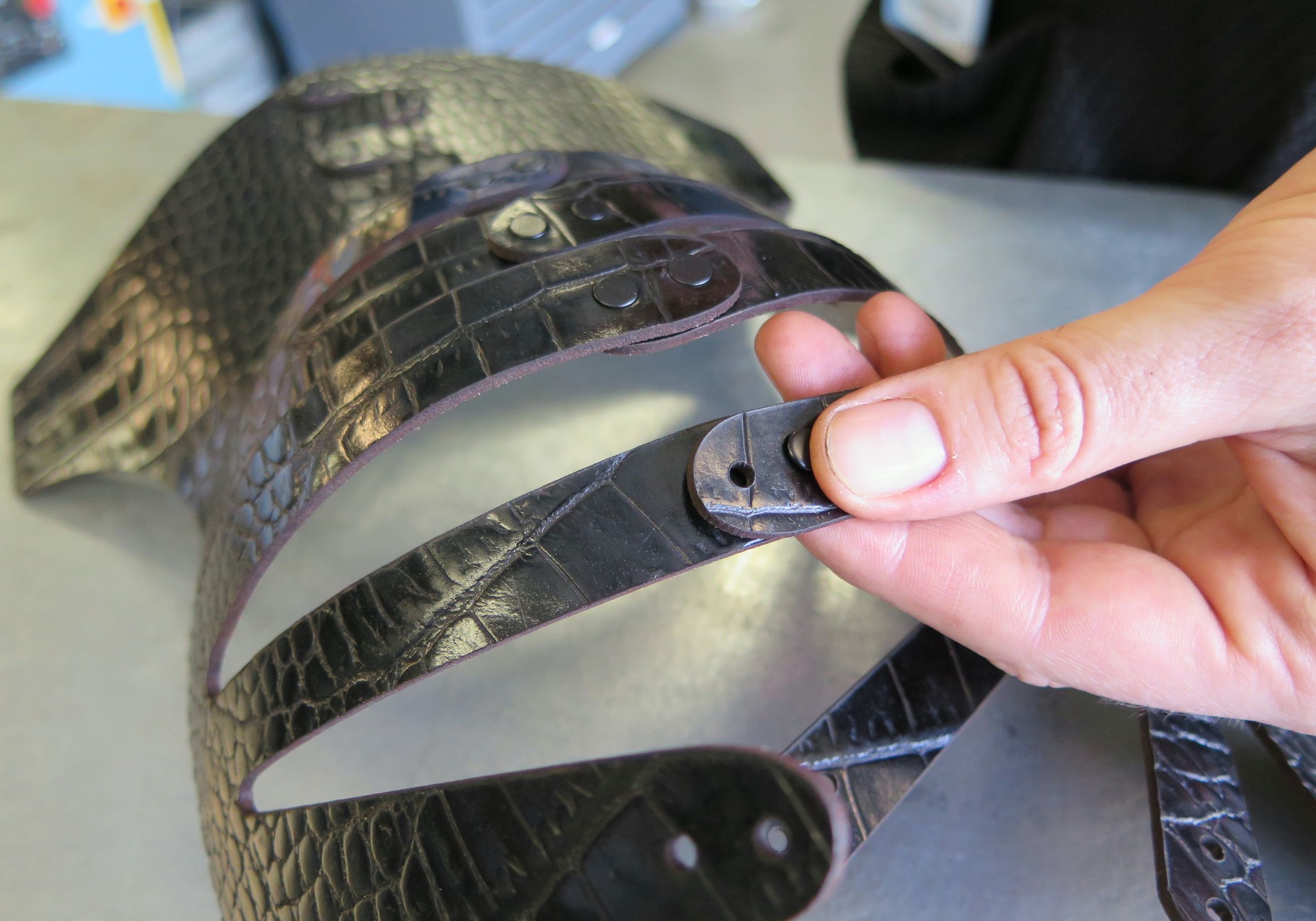 Leather Cyber Goth Shoulder Armor : 9 Steps (with Pictures) - Instructables