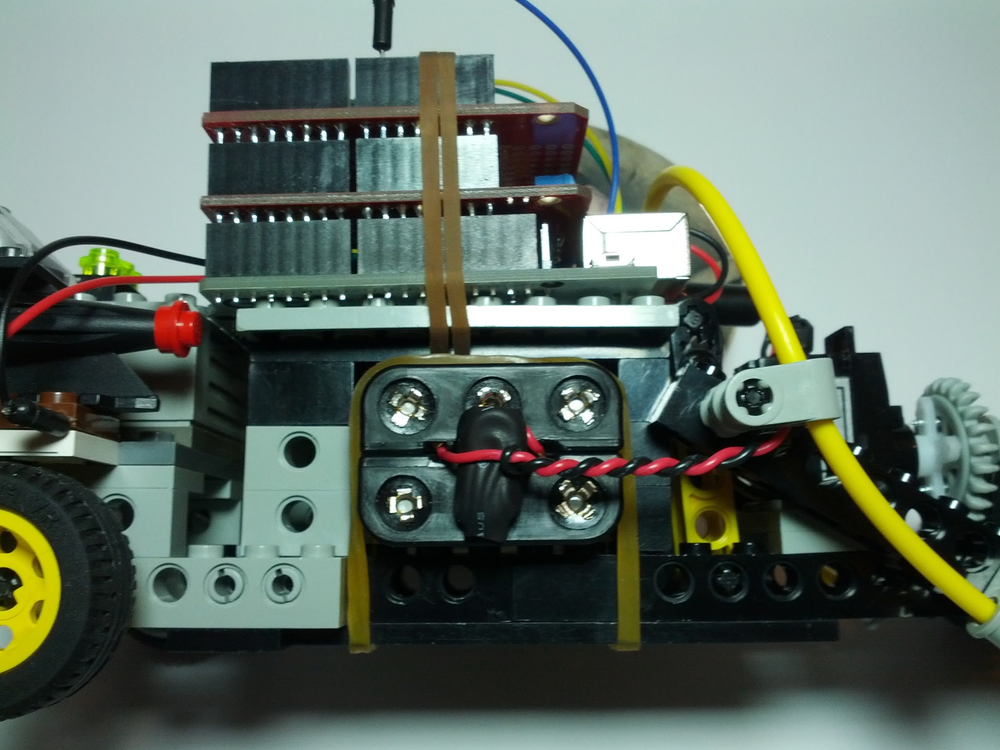 Lego Technic Car With Arduino + XBee Wireless Control : 6 Steps (with ...