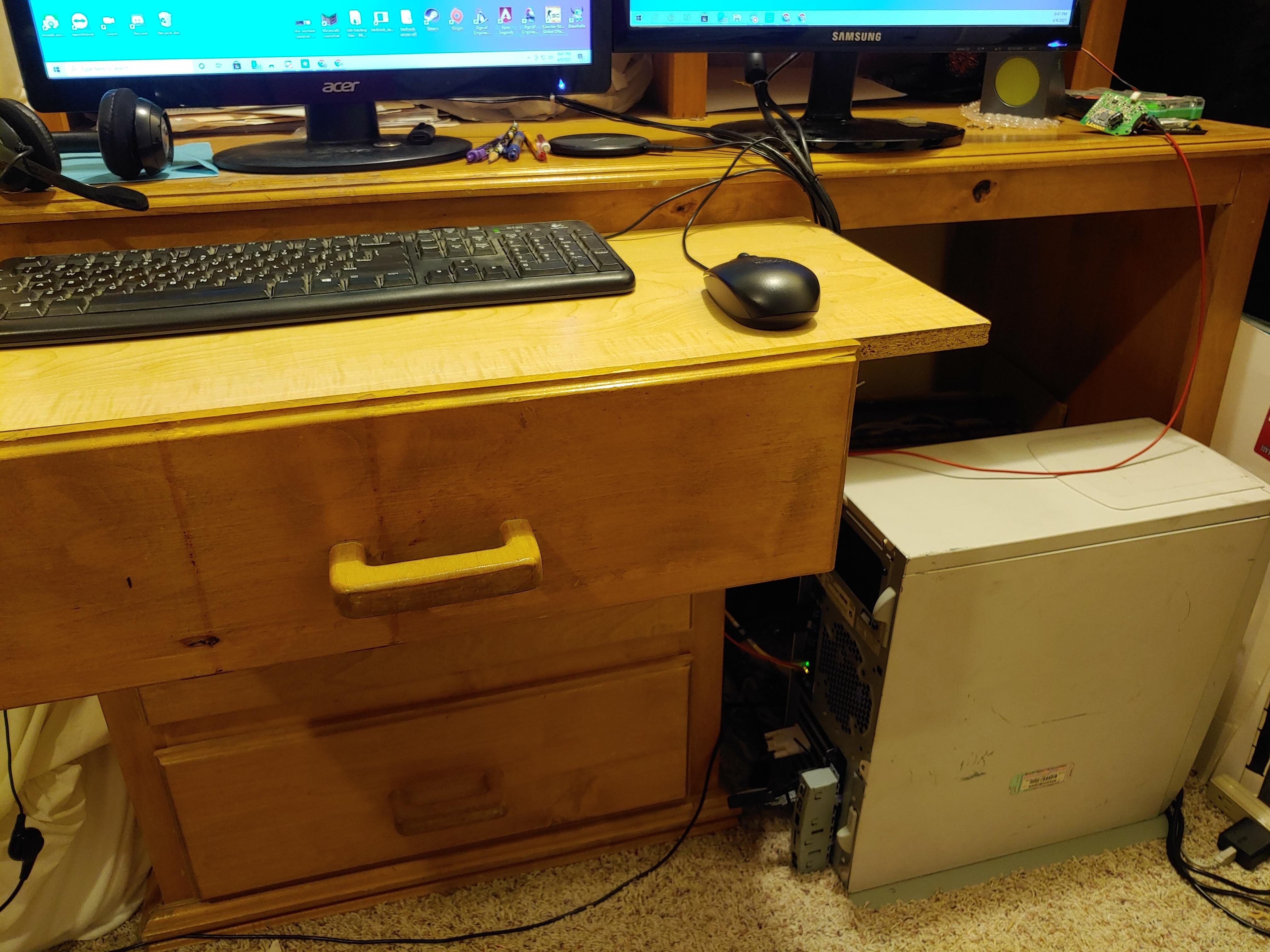 Custom Sleeper Gaming PC (with Case Mods, Etc), and My Setup : 3 Steps ...