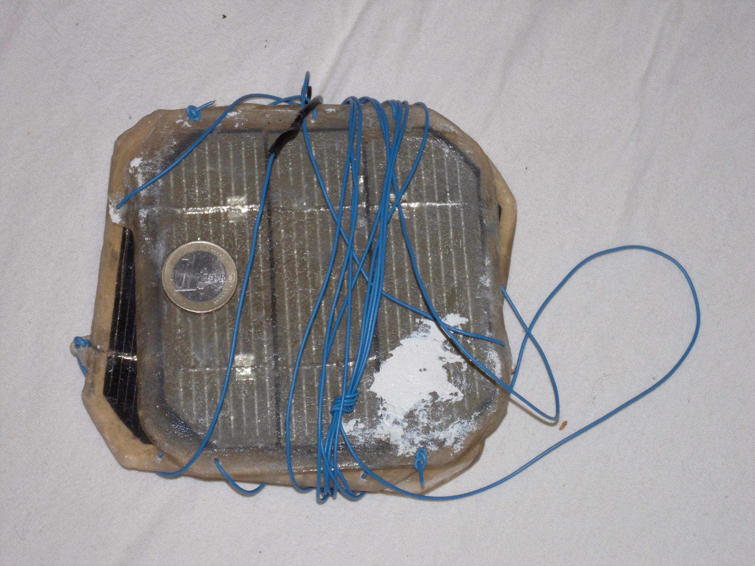 Make Custom Sized Solar Panels : 5 Steps (with Pictures) - Instructables