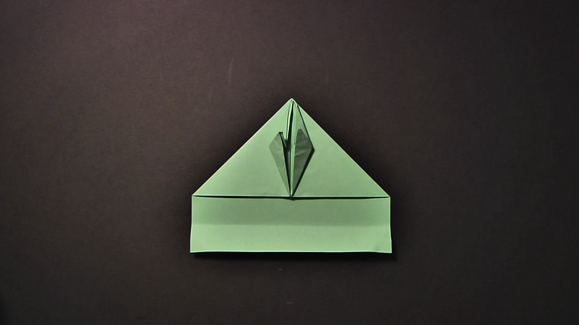 Stingray Paper Airplane : 8 Steps (with Pictures) - Instructables