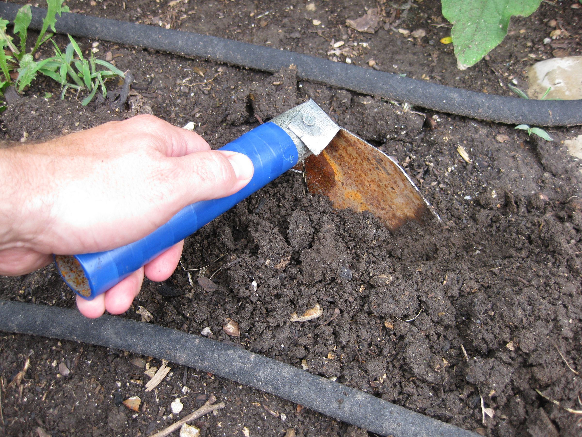 Pipe Tools, a Small Garden Hoe : 4 Steps (with Pictures) - Instructables