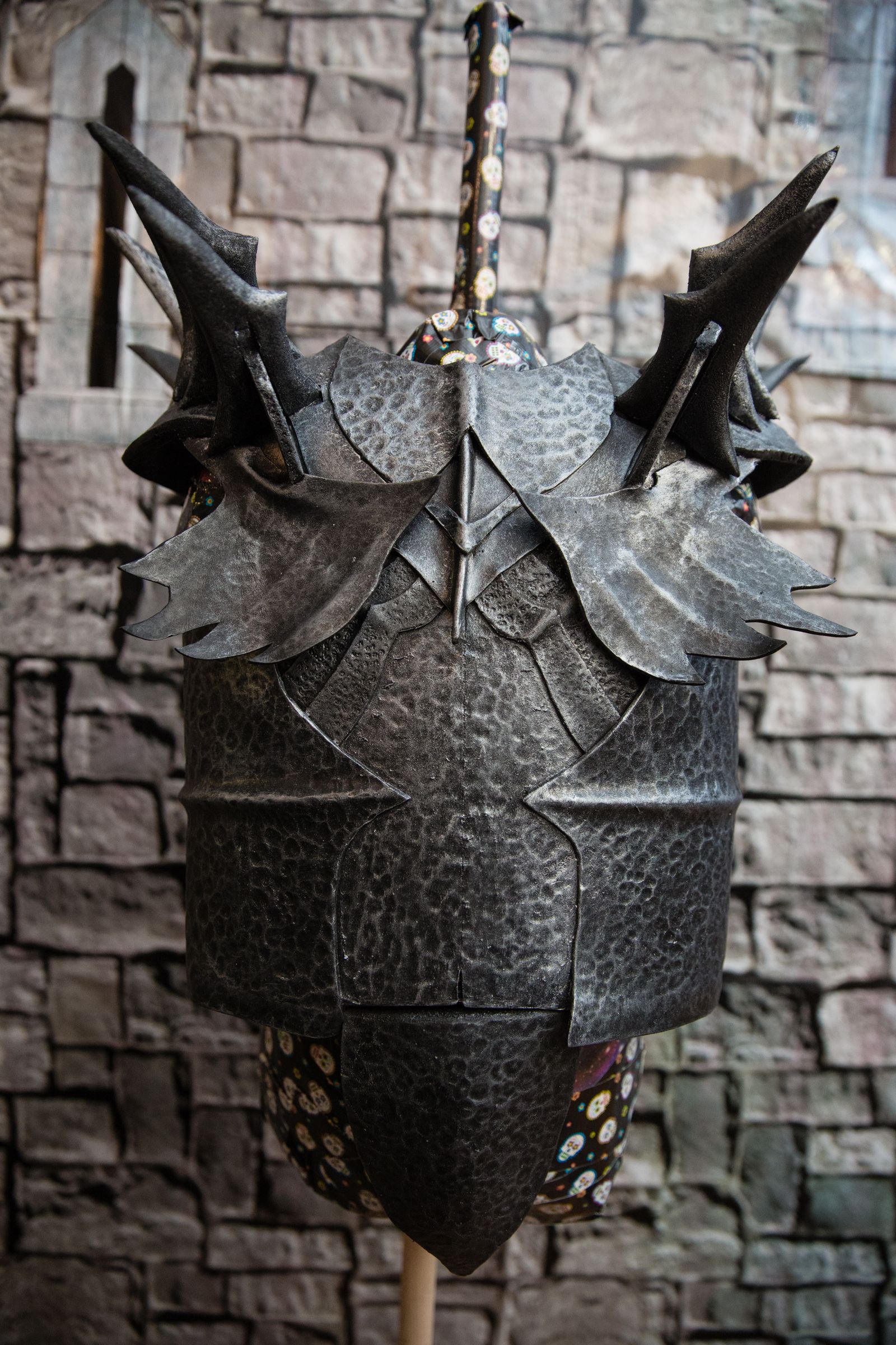 Epic Sauron Costume : 14 Steps (with Pictures) - Instructables