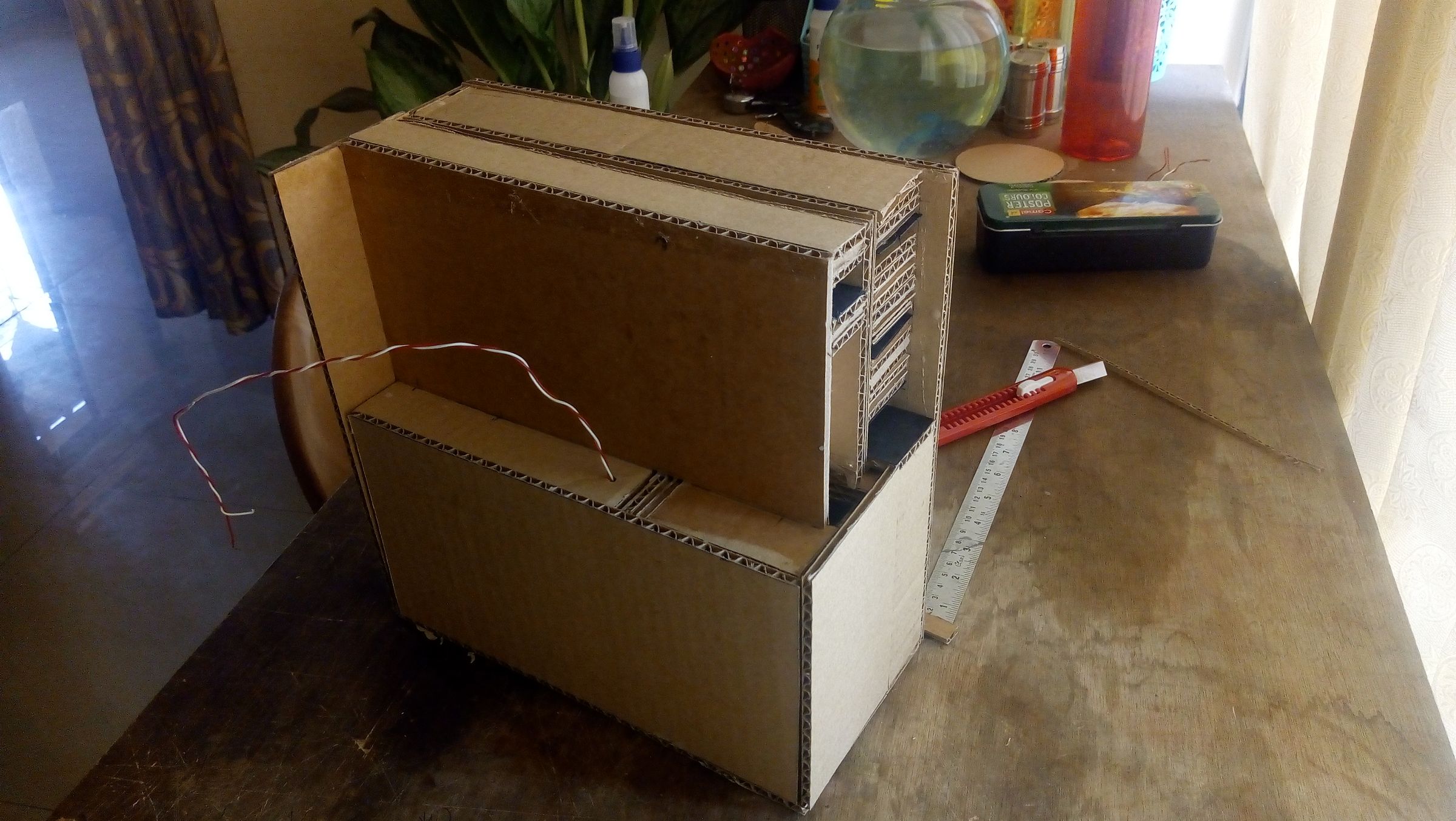 Home Theater Using Cardboard : 9 Steps (with Pictures) - Instructables