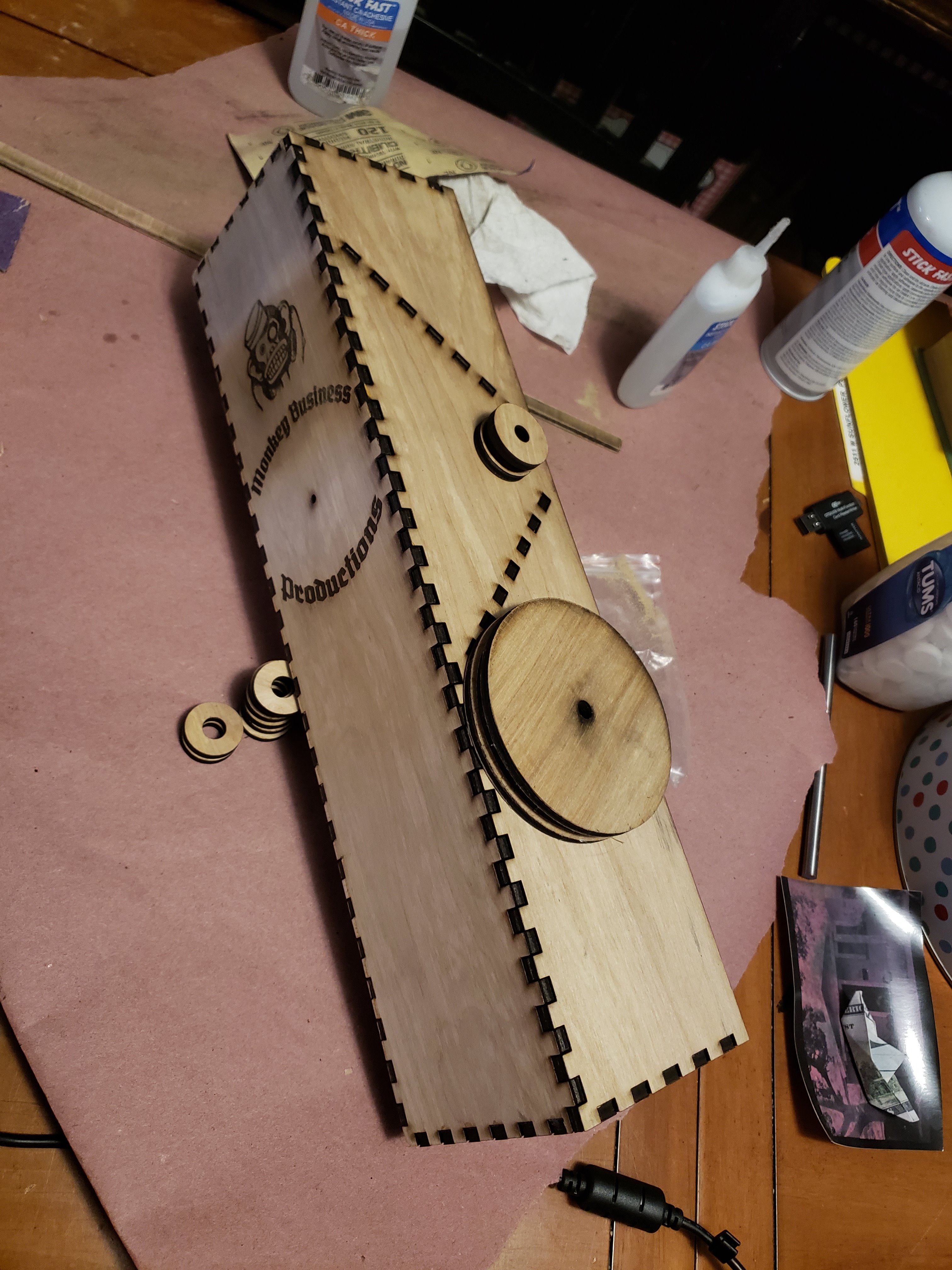 Working Hand Cranked 35mm Motion Picture Movie Camera : 9 Steps (with ...