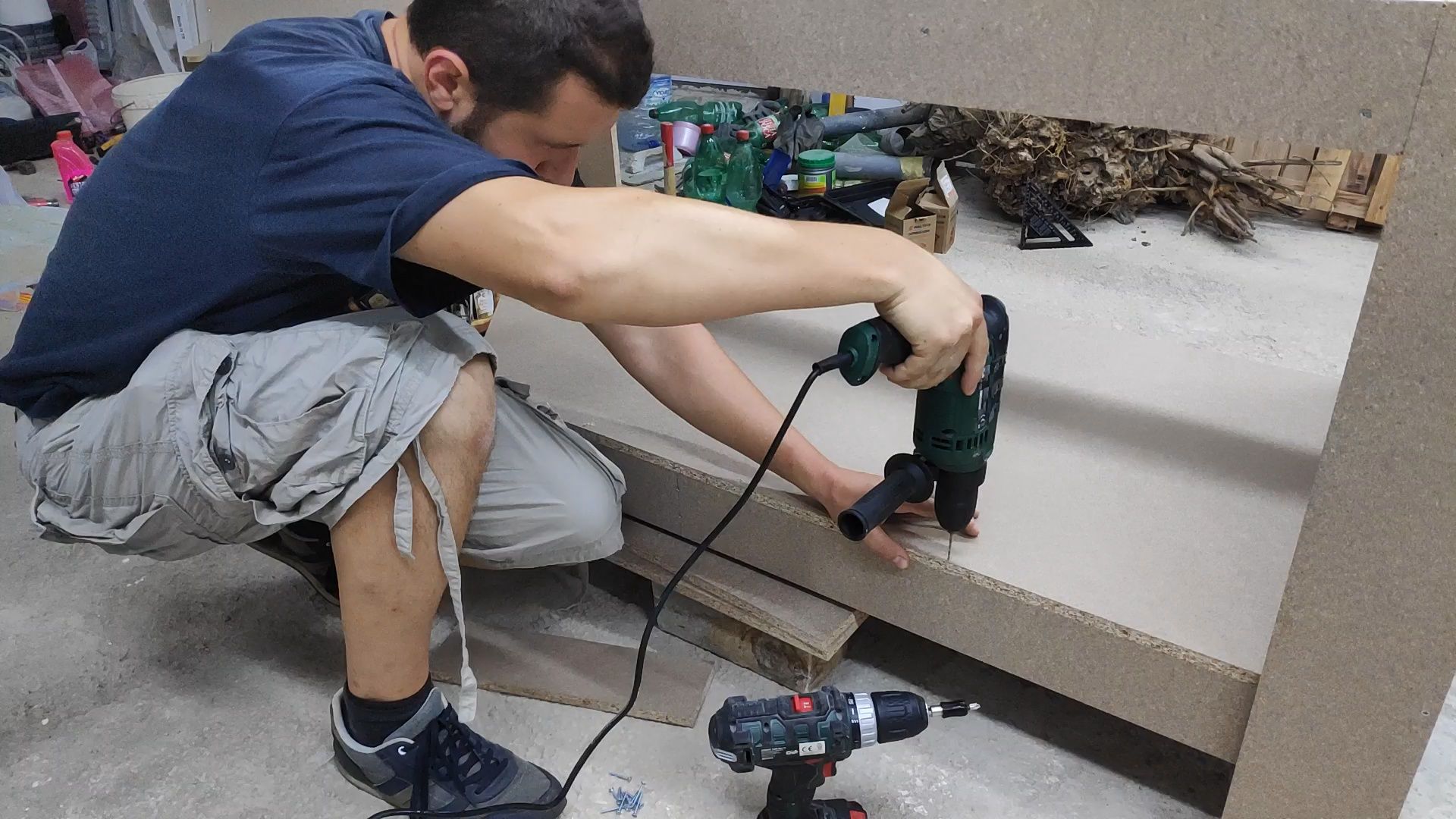 Less Than $50 Particleboard Workbench : 9 Steps (with Pictures ...