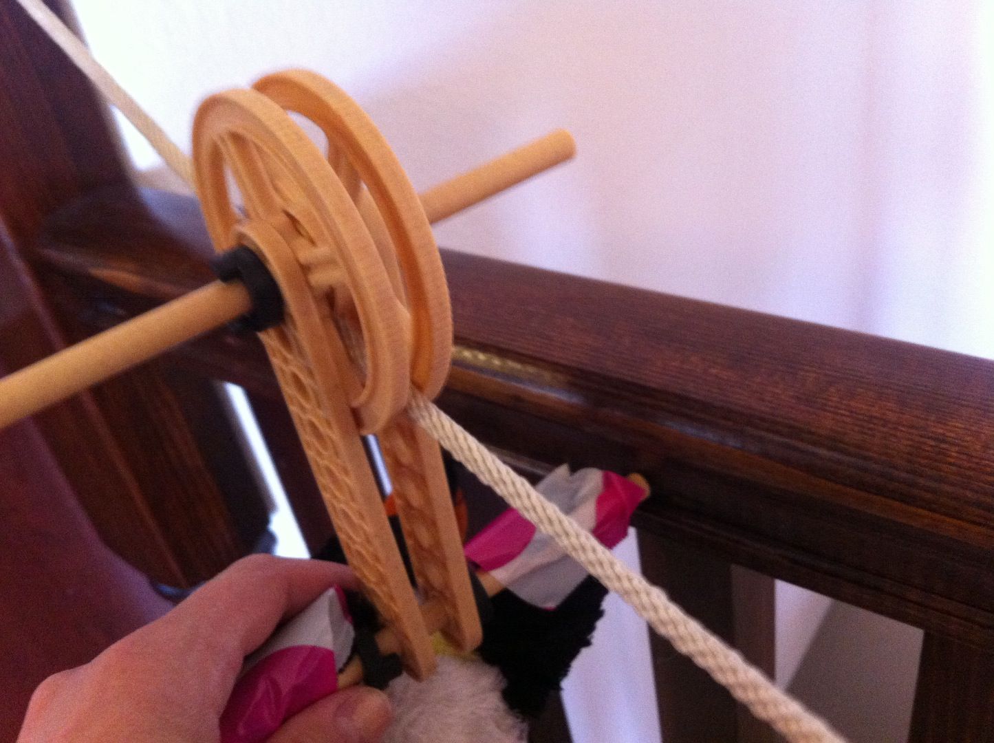 Maker Studio HATCHedu ThinkFun_Penguin Zip Line_ : 9 Steps - Instructables