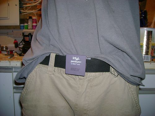 Geeksta Processor Belt Buckle : 5 Steps - Instructables