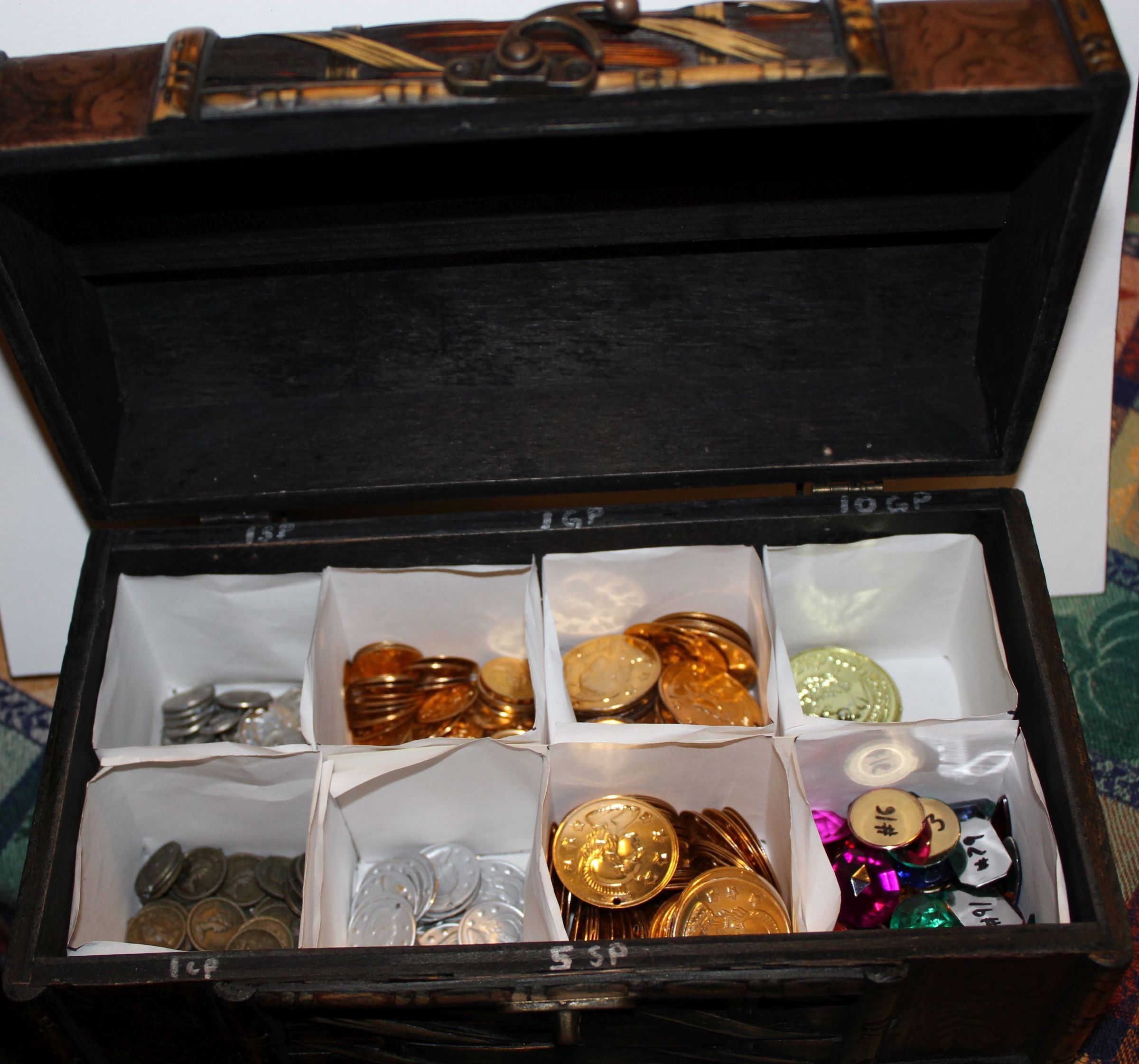 D&D Healing Potion Props : 10 Steps (with Pictures) - Instructables