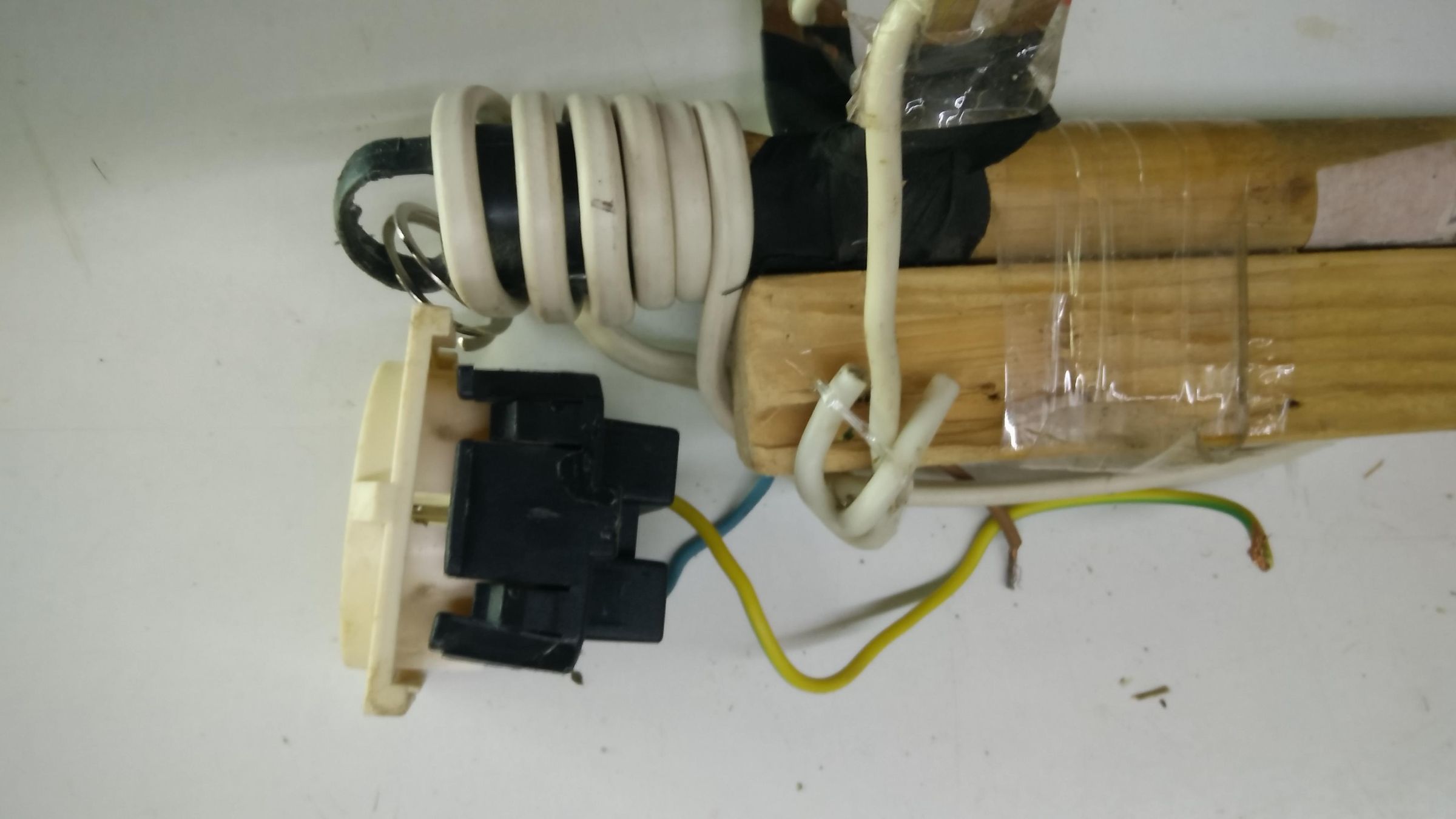 DIY Powerful Lawn Trimmer From an Angle Grinder : 11 Steps (with ...