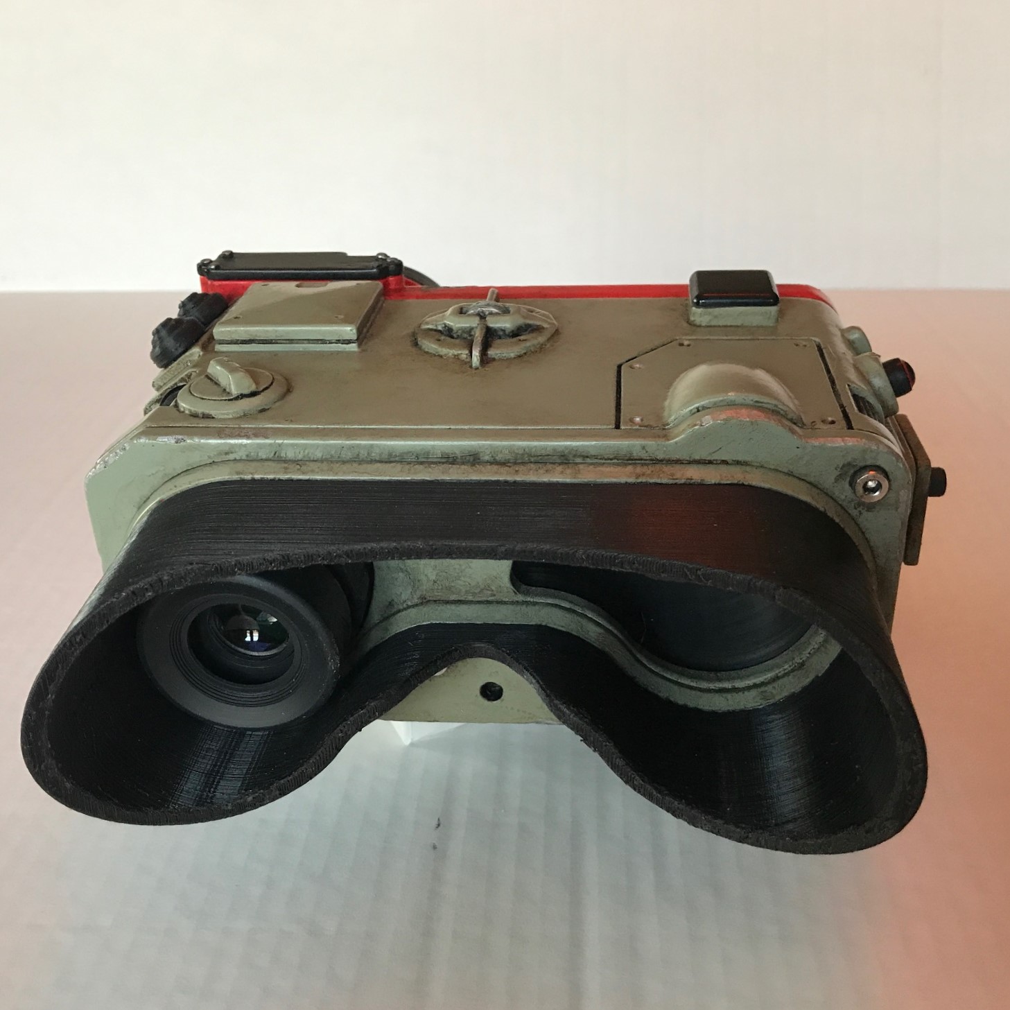 Blade Runner Optical Viewer Remix : 5 Steps (with Pictures) - Instructables