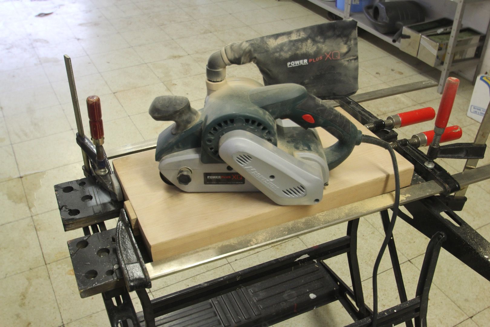 Ventilated Soldering Station : 13 Steps (with Pictures) - Instructables