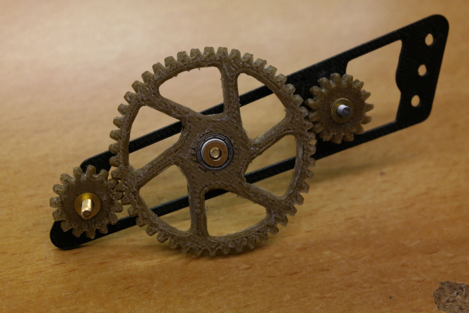 Hand in Hand Skeleton Clock : 11 Steps (with Pictures) - Instructables