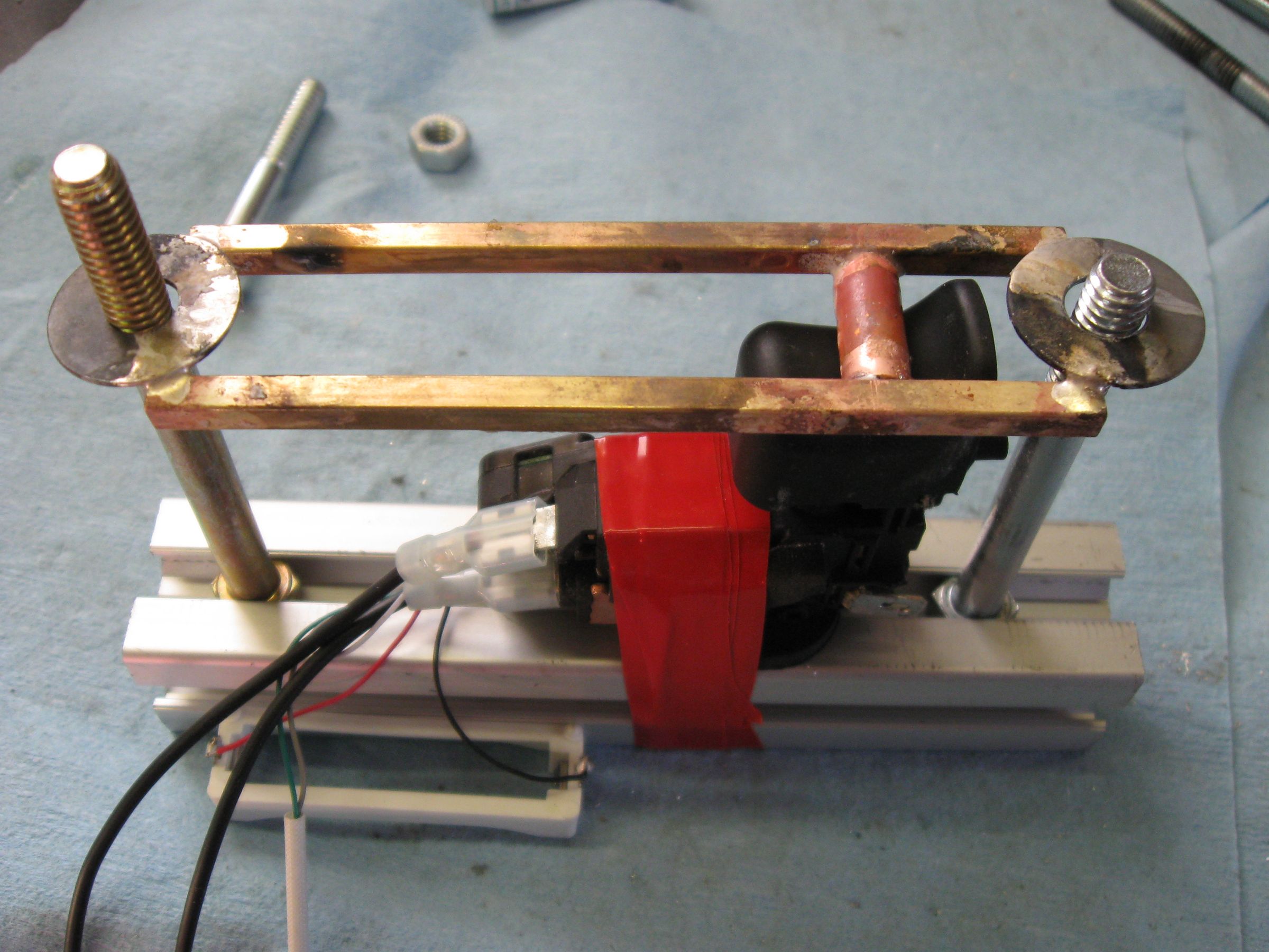 Mini Metal Lathe : 9 Steps (with Pictures) - Instructables