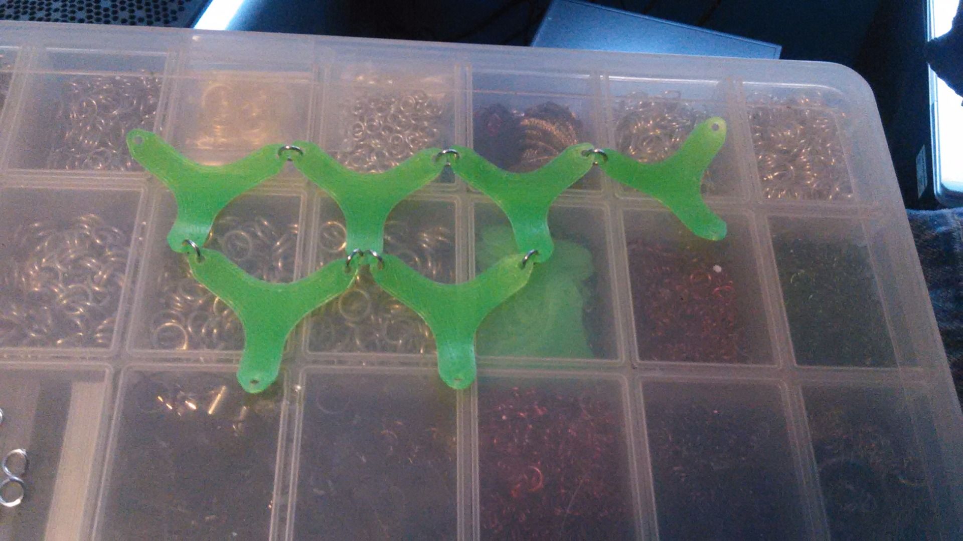 Chinese Scalemaille : 3 Steps - Instructables