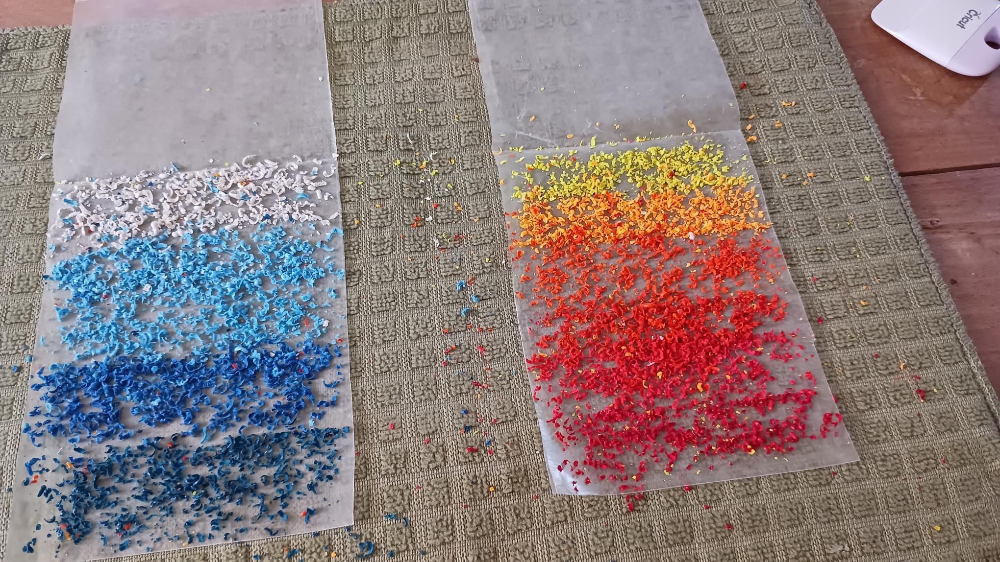 Melted Crayon Sun Catcher : 6 Steps (with Pictures) - Instructables