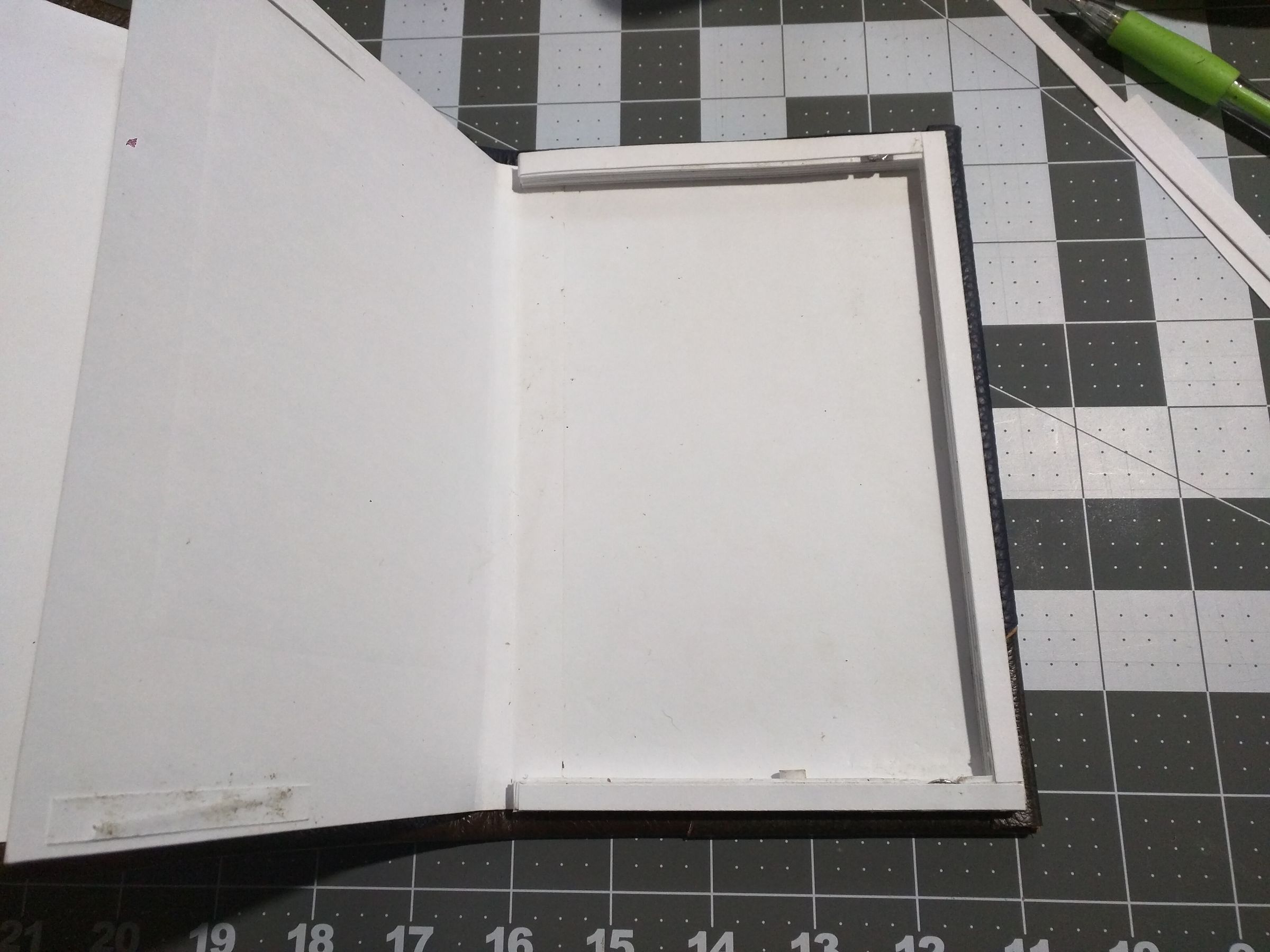 Kindle Paperwhite Realistic Leather Book Cover : 5 Steps (with Pictures ...