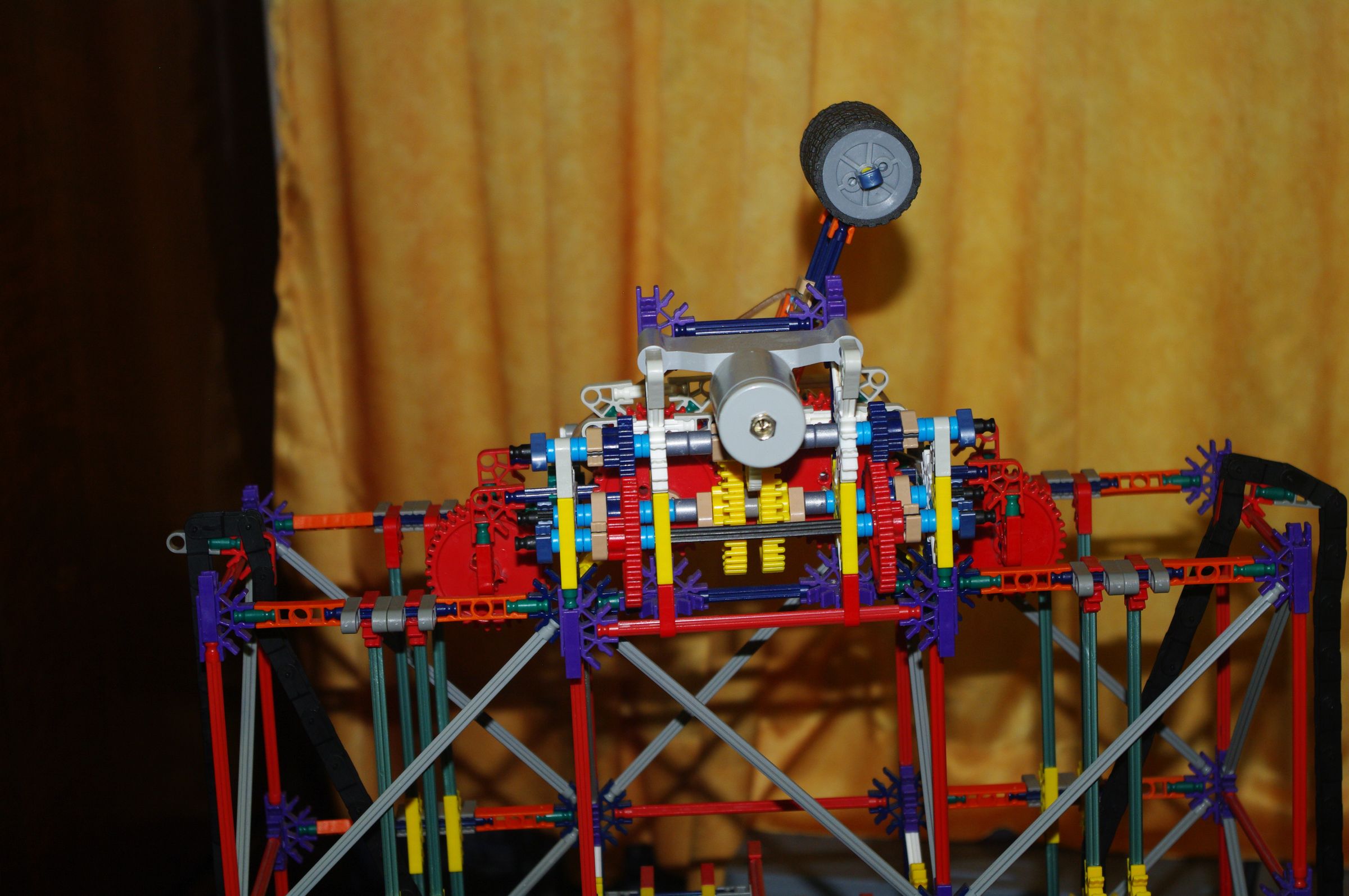 Double Chain Elevator Lift, a K'nex Ball Machine Lift : 6 Steps ...