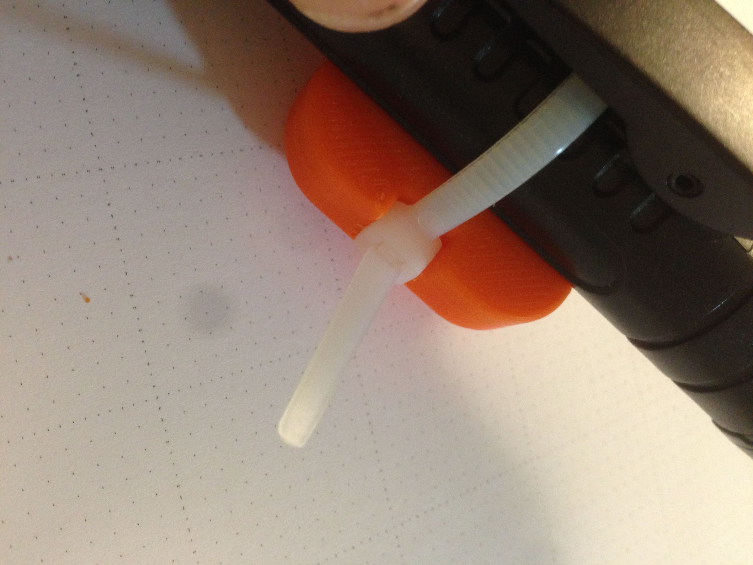 Turn Your Flashlight Into a Handy Task Light : 3 Steps (with Pictures ...