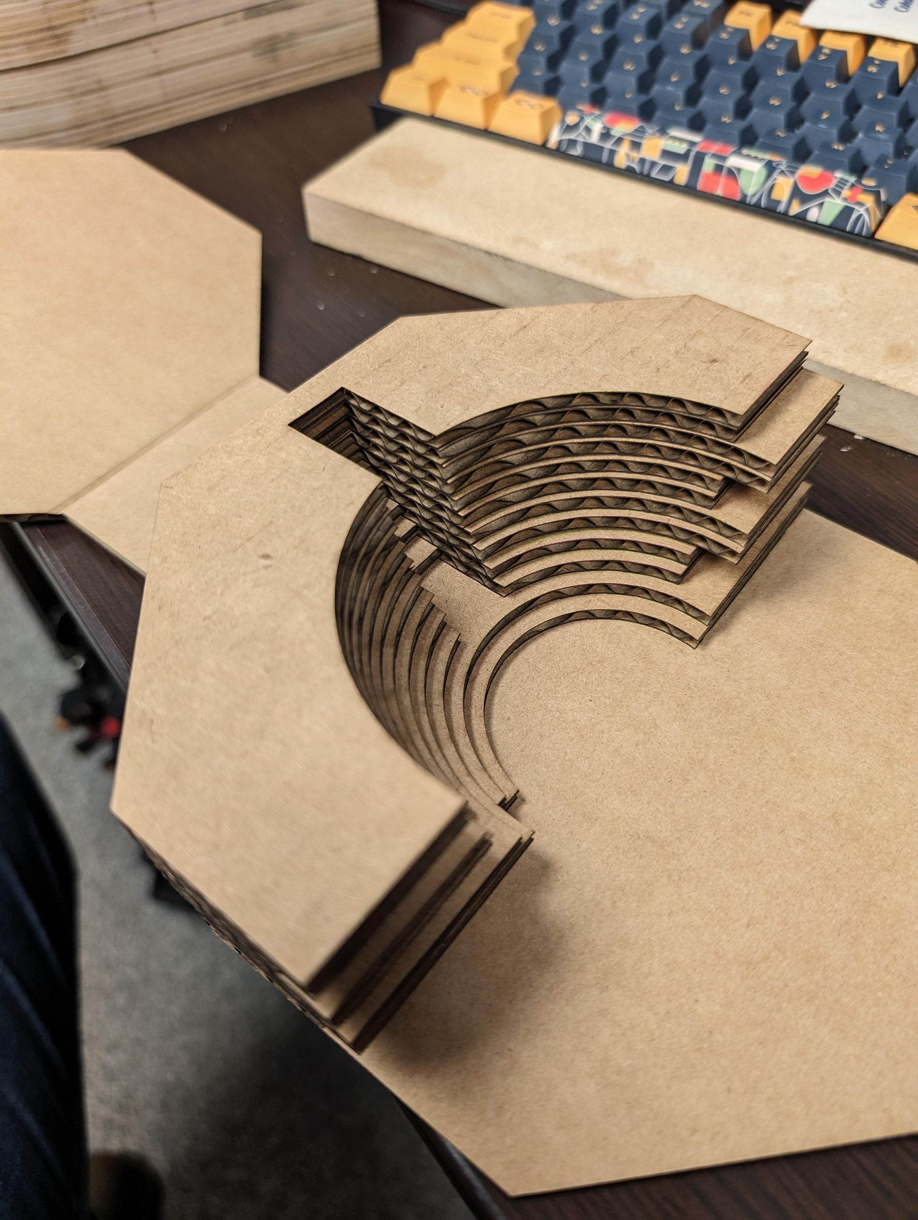 Custom-Fit Contoured Cardboard Gift Box : 3 Steps (with Pictures ...