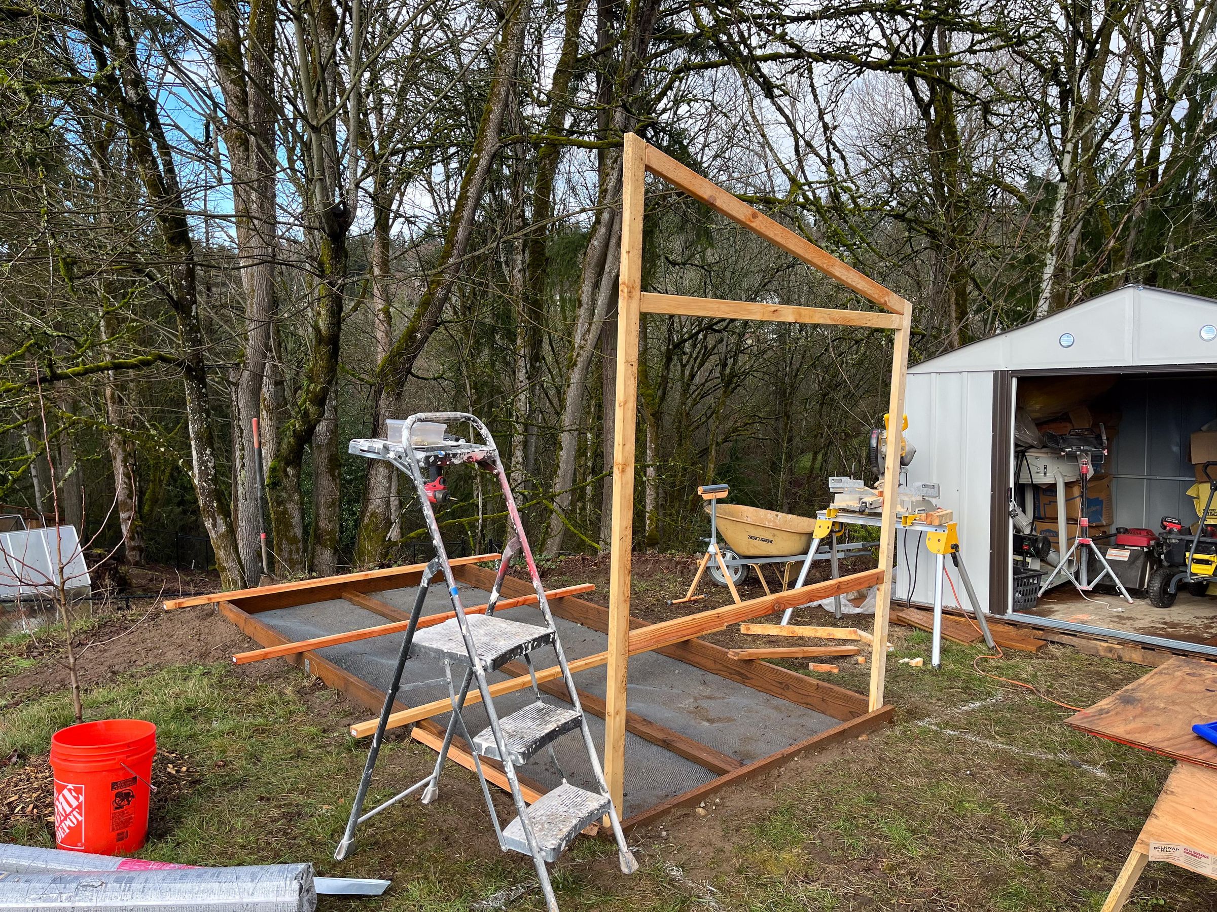 Build a DIY Chicken Palace : 7 Steps (with Pictures) - Instructables