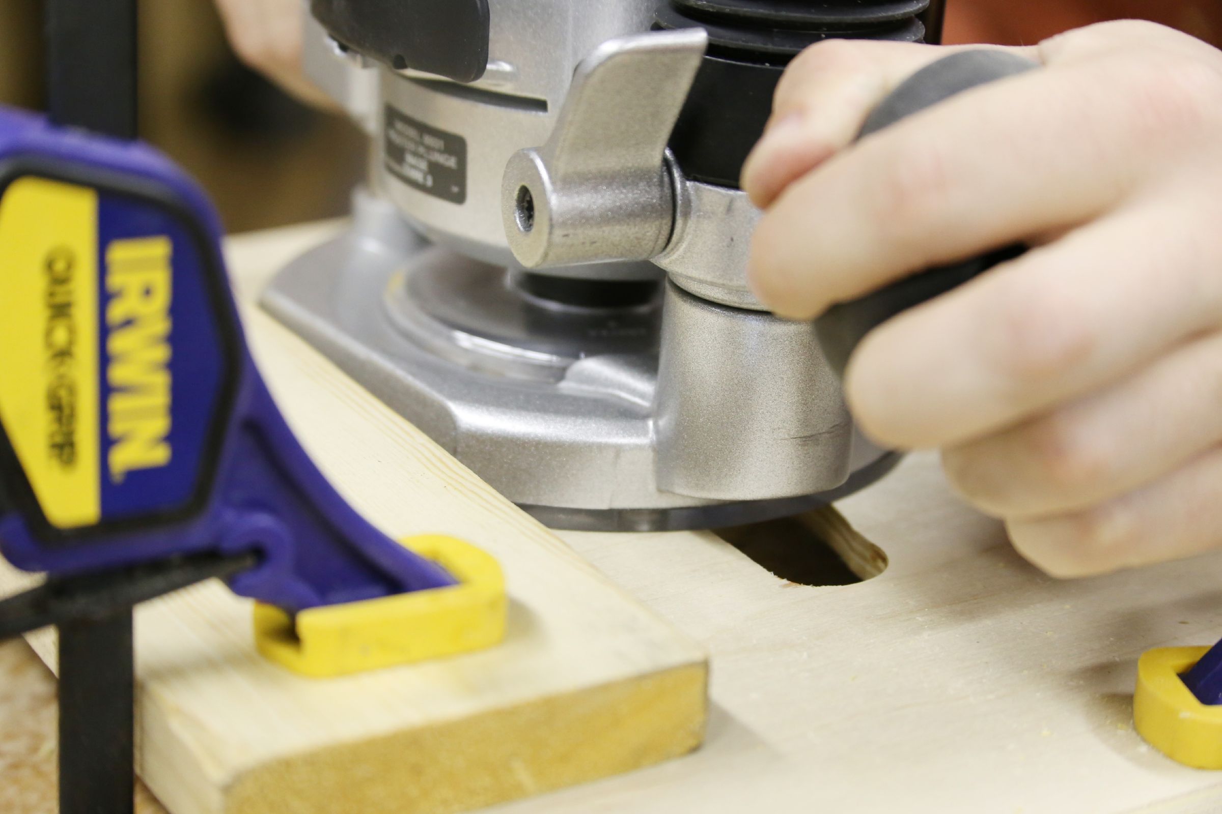 Phone Dock : 6 Steps (with Pictures) - Instructables