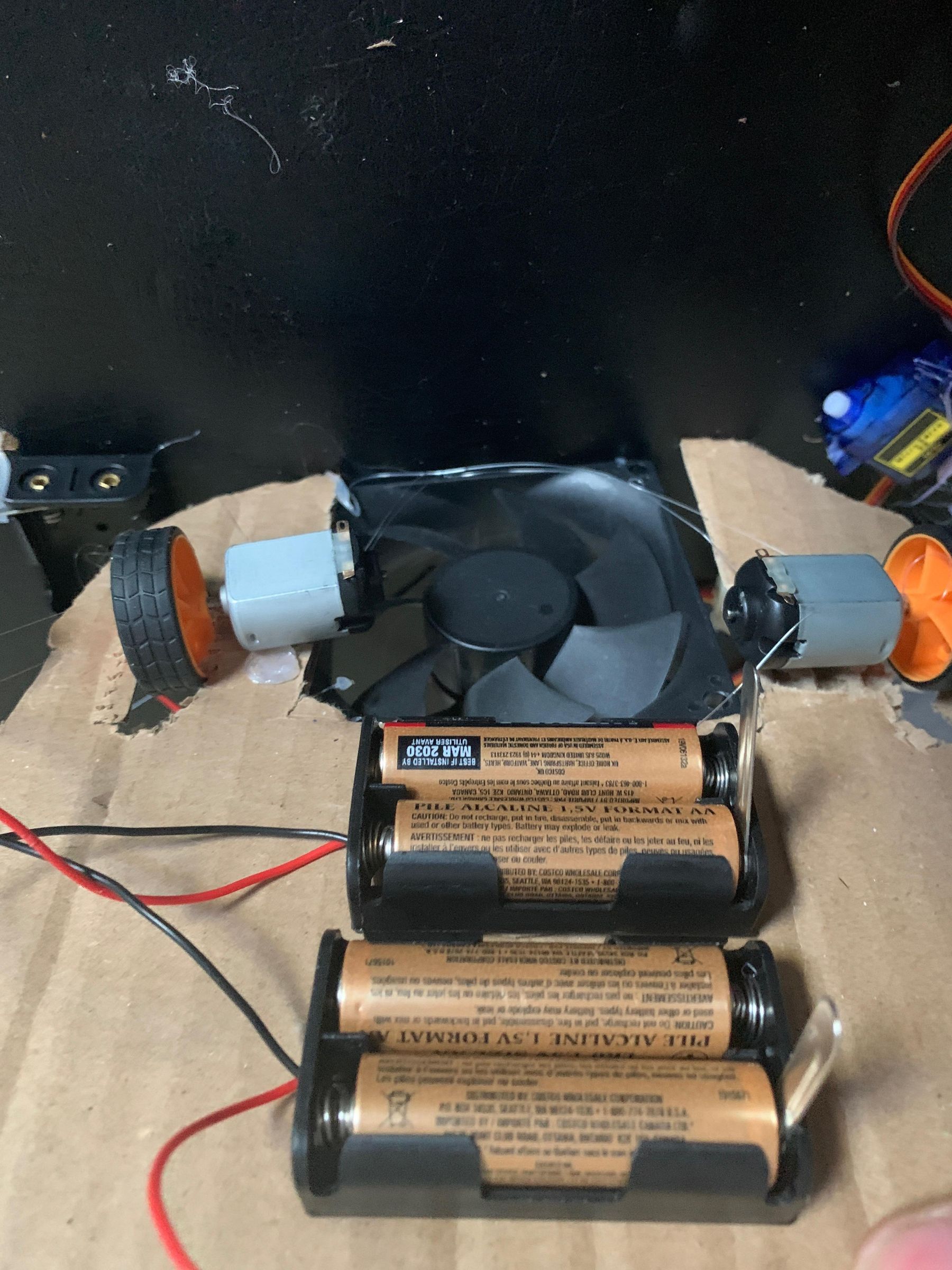 Dust Cleaning Robot : 4 Steps - Instructables
