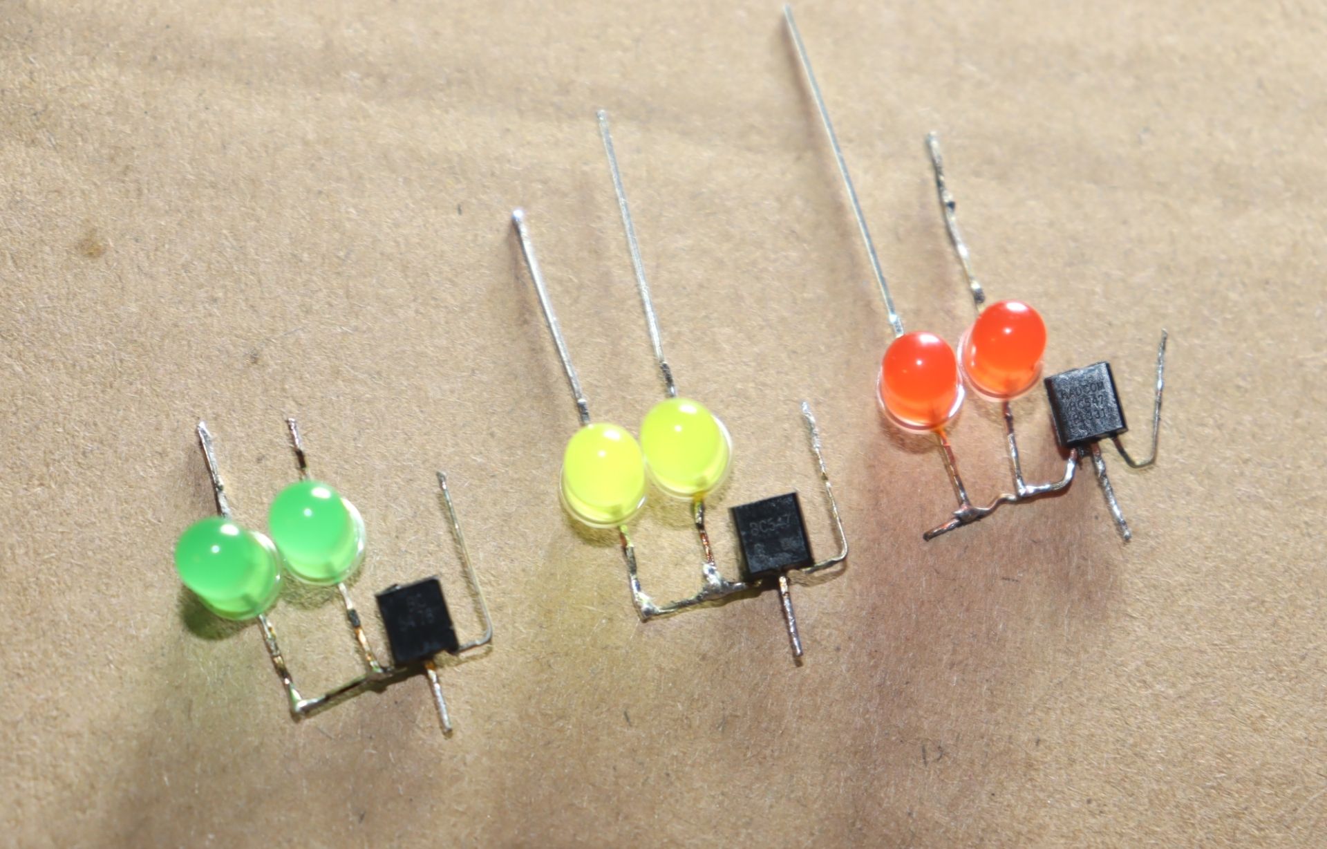 Traffic Light Project : 15 Steps - Instructables