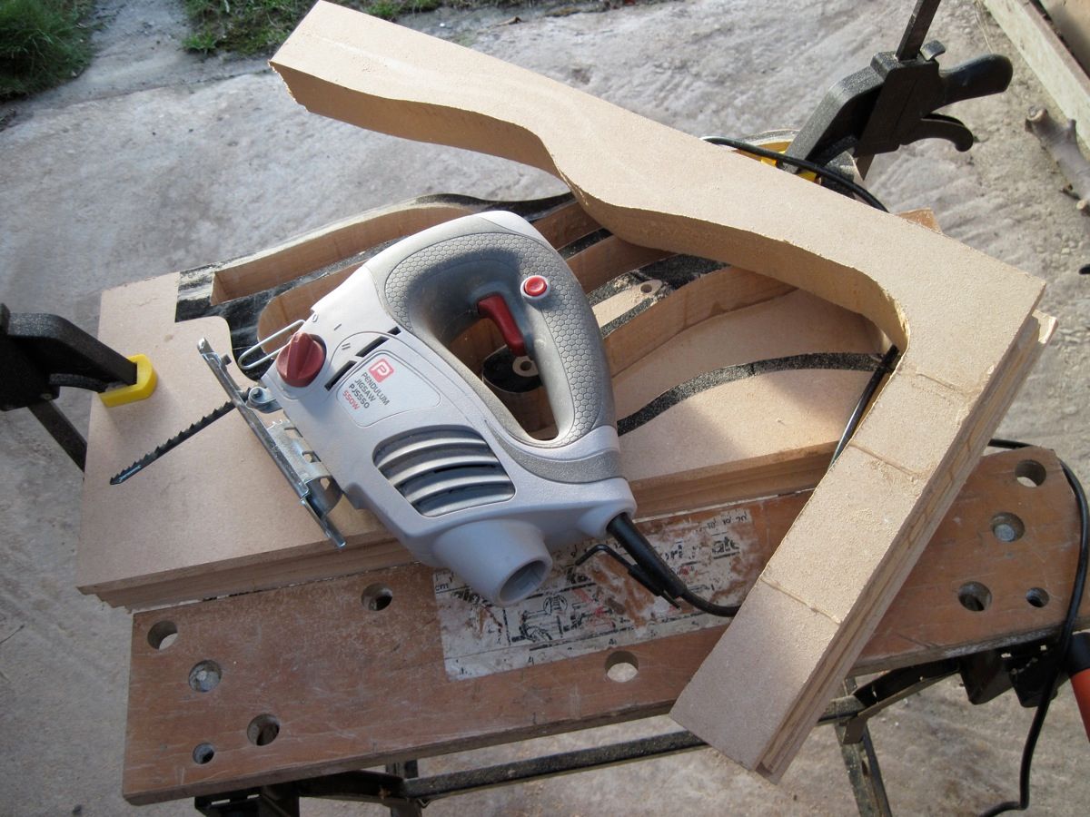 How to Build a Curly Box-didge, and How Not To : 14 Steps (with ...