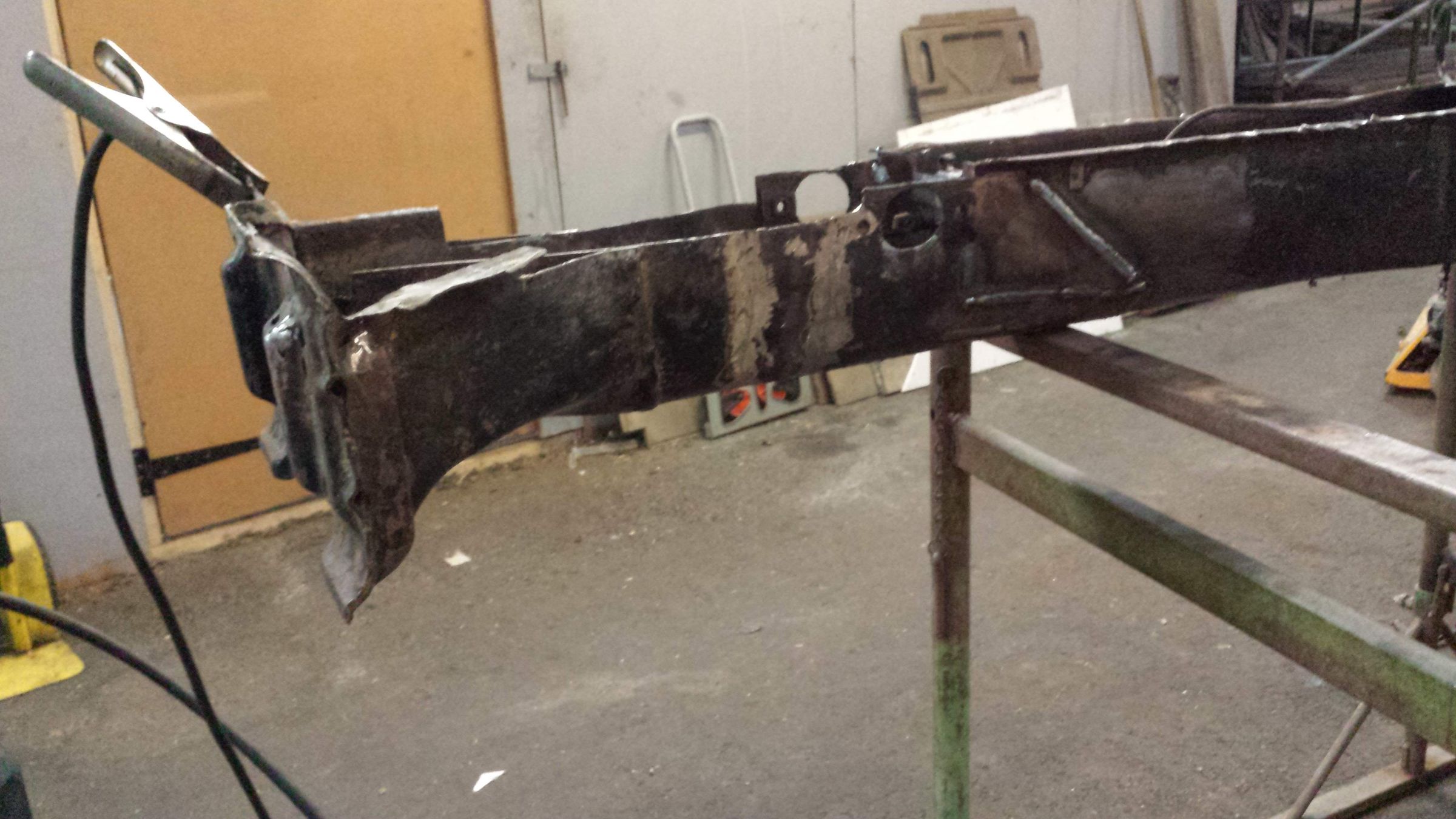 Chassis Restoration on a Volkswagen Beetle Volksrod : 12 Steps (with ...