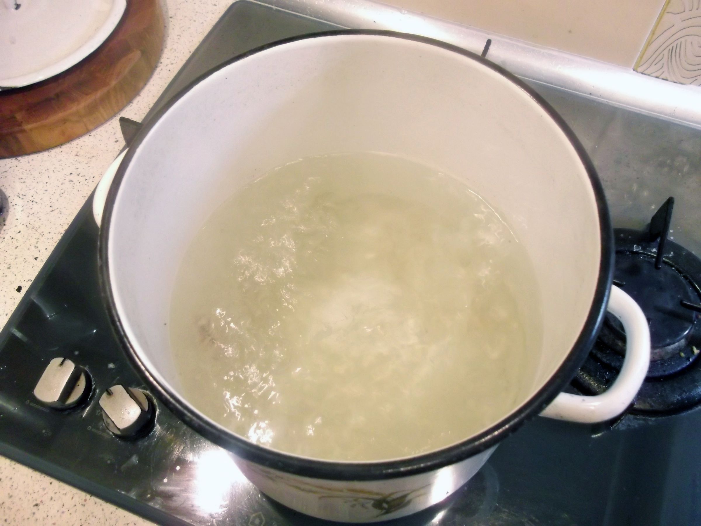 Shaping Plastic Bottles Into Something Interesting : 14 Steps (with ...