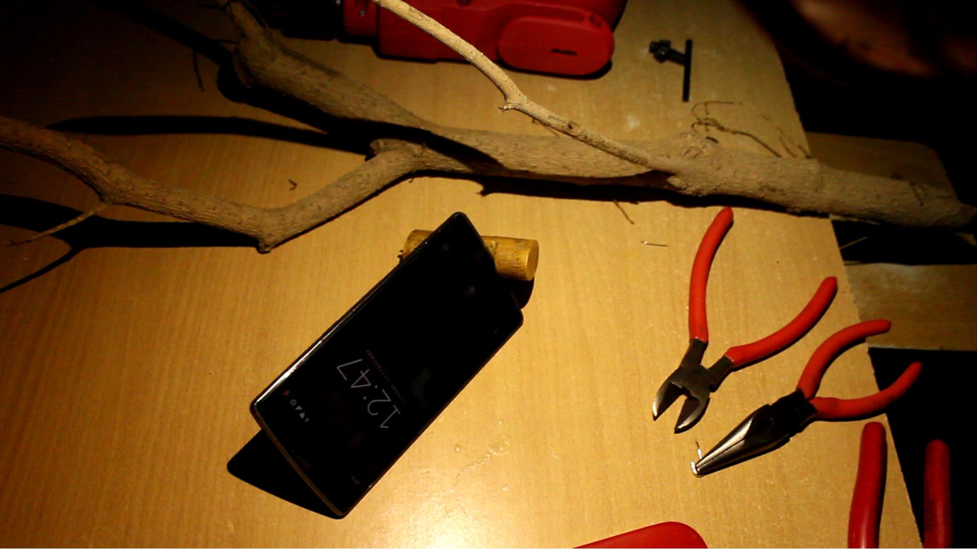 DIY Wooden Key Chain & Mobile Holder : 6 Steps (with Pictures ...