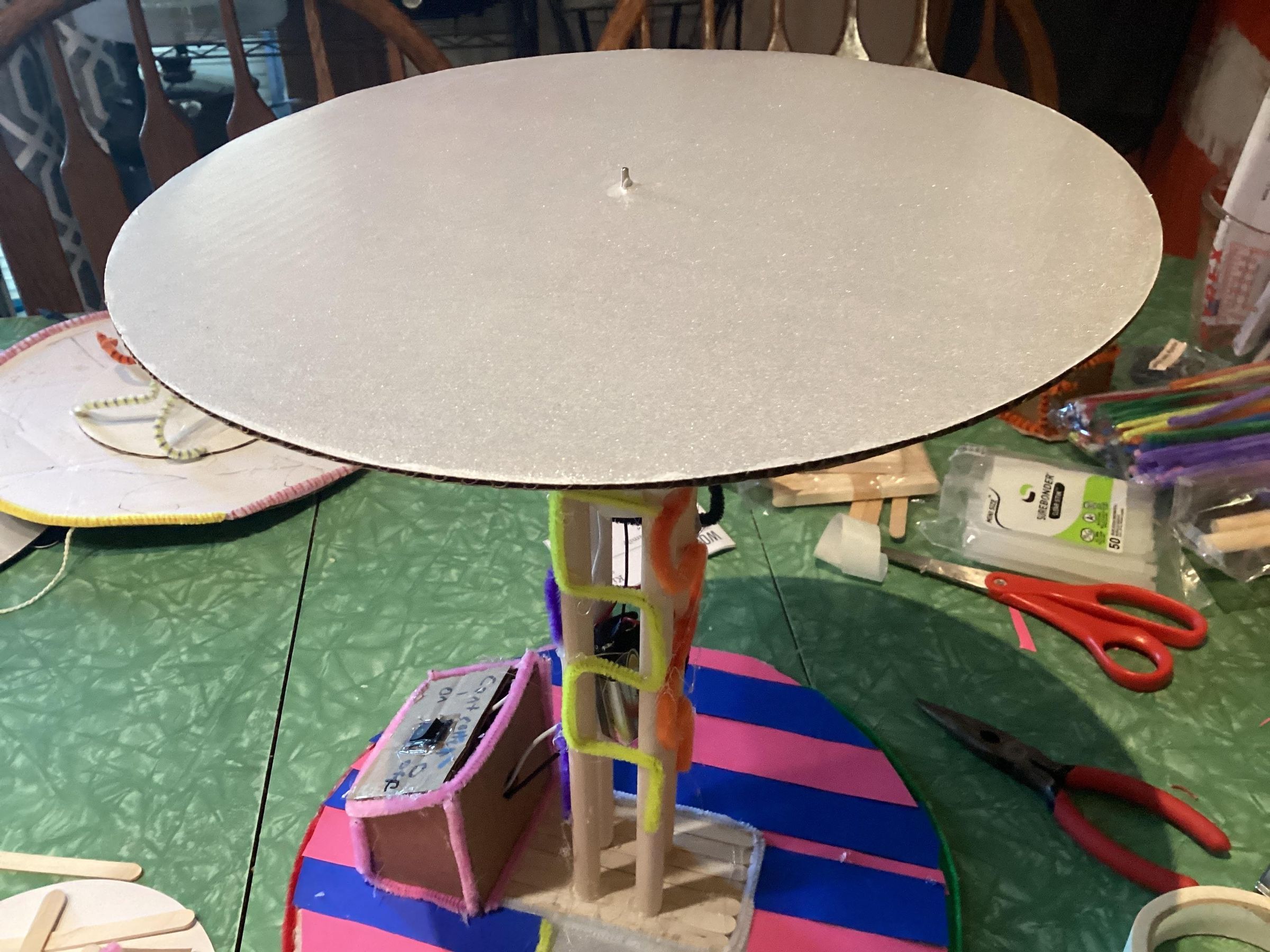 How to Make a Spinning Chair Theme Park Ride Out of Household Items and ...