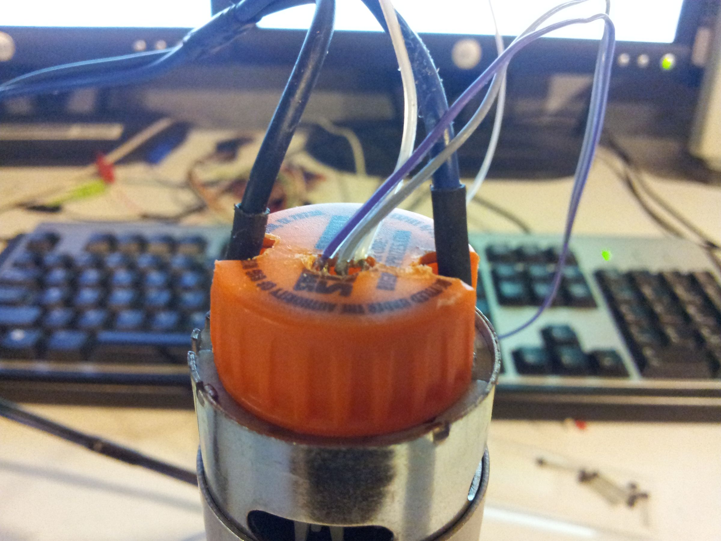 Cheap and Easy Tachometer (RPM Sensor) for Brushed DC Motors : 6 Steps ...