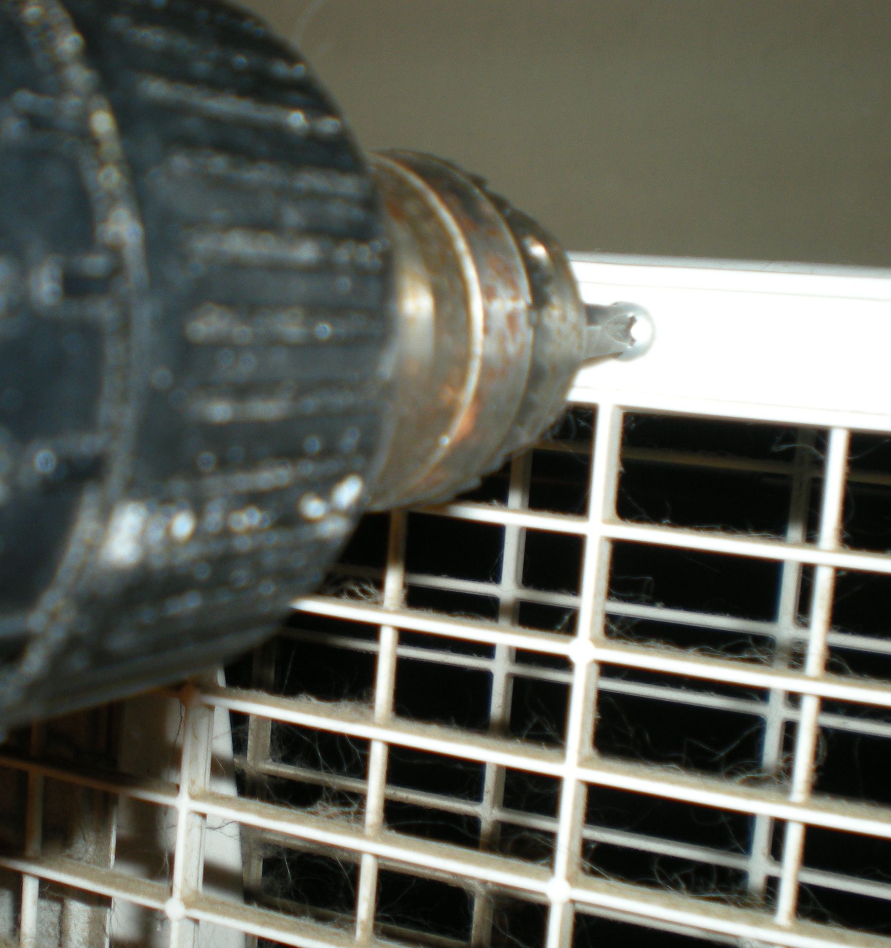 How to Rejuvenate a Box Fan : 7 Steps (with Pictures) - Instructables