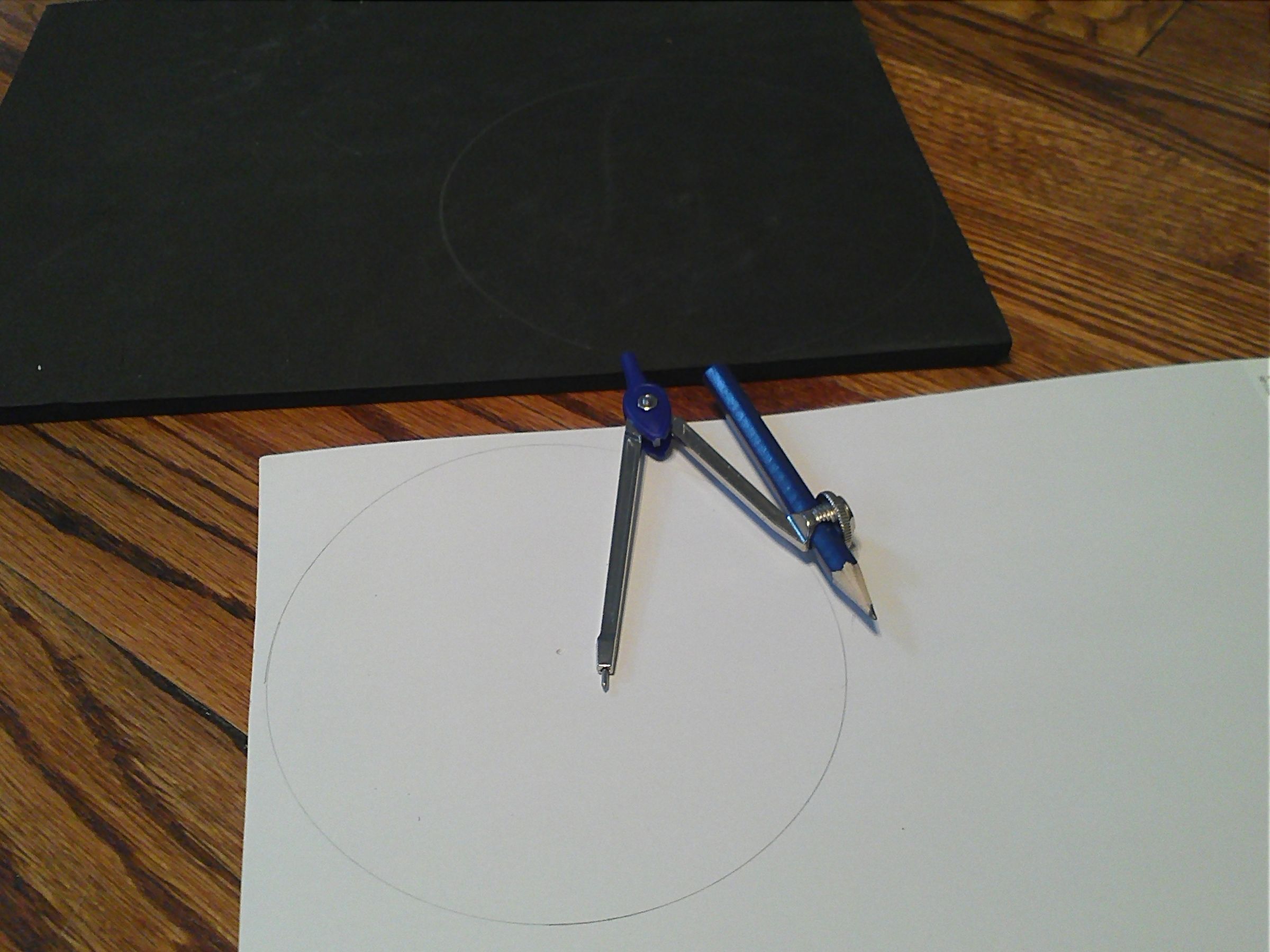 Poke Ball Costume : 3 Steps (with Pictures) - Instructables