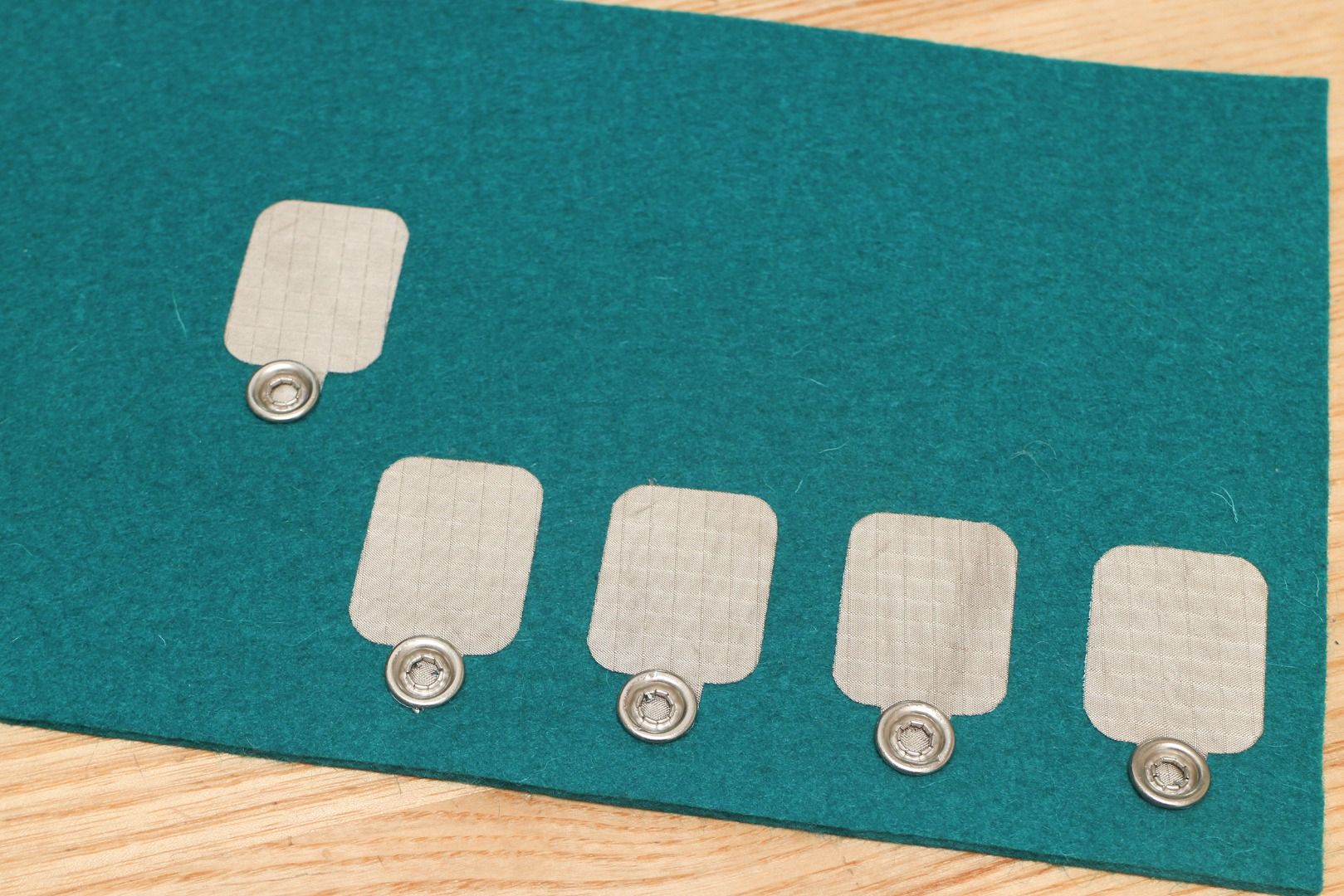 How to Work With Conductive Fabric : 19 Steps (with Pictures ...