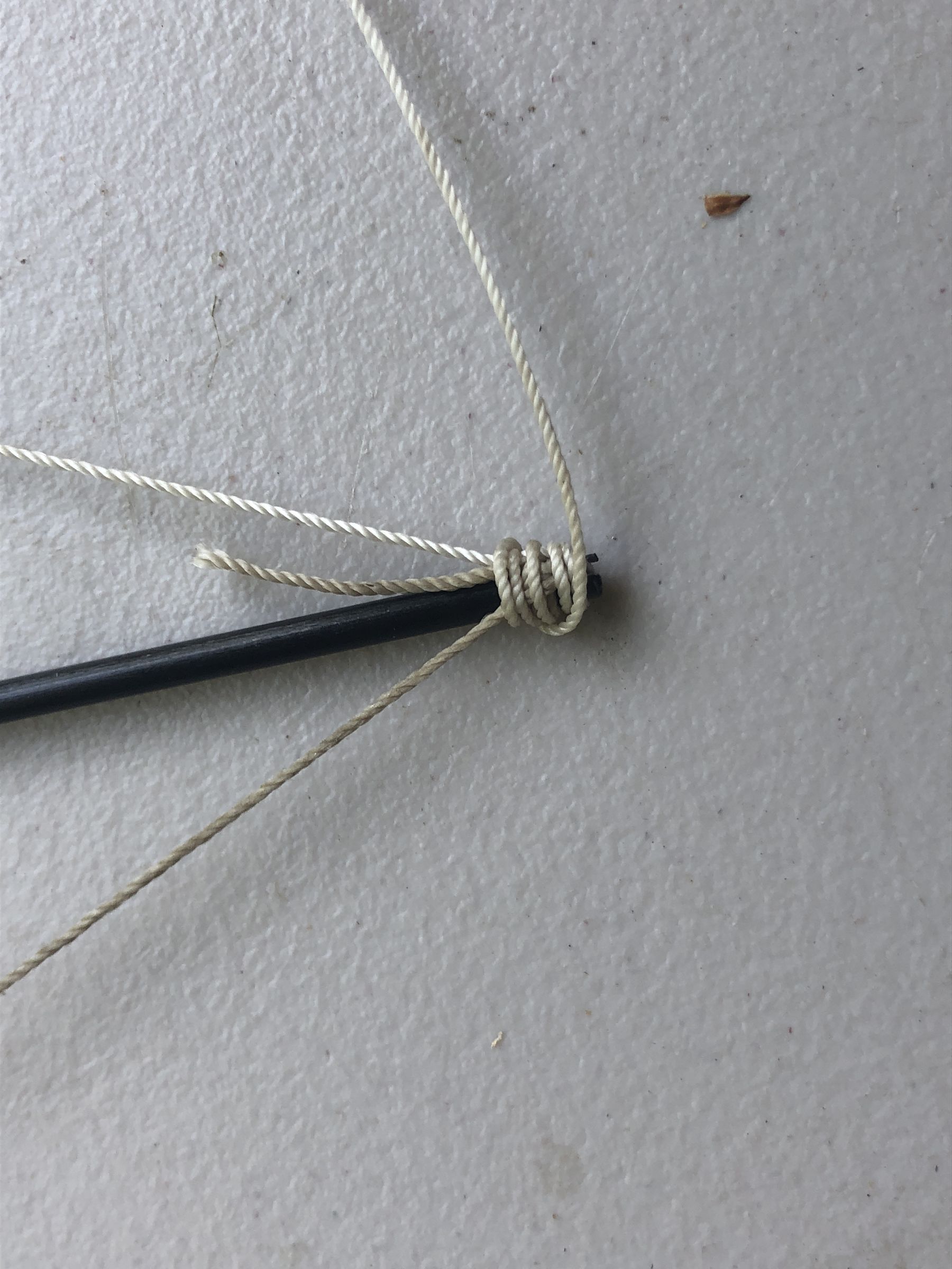 How to Make a Basic Kite : 7 Steps (with Pictures) - Instructables