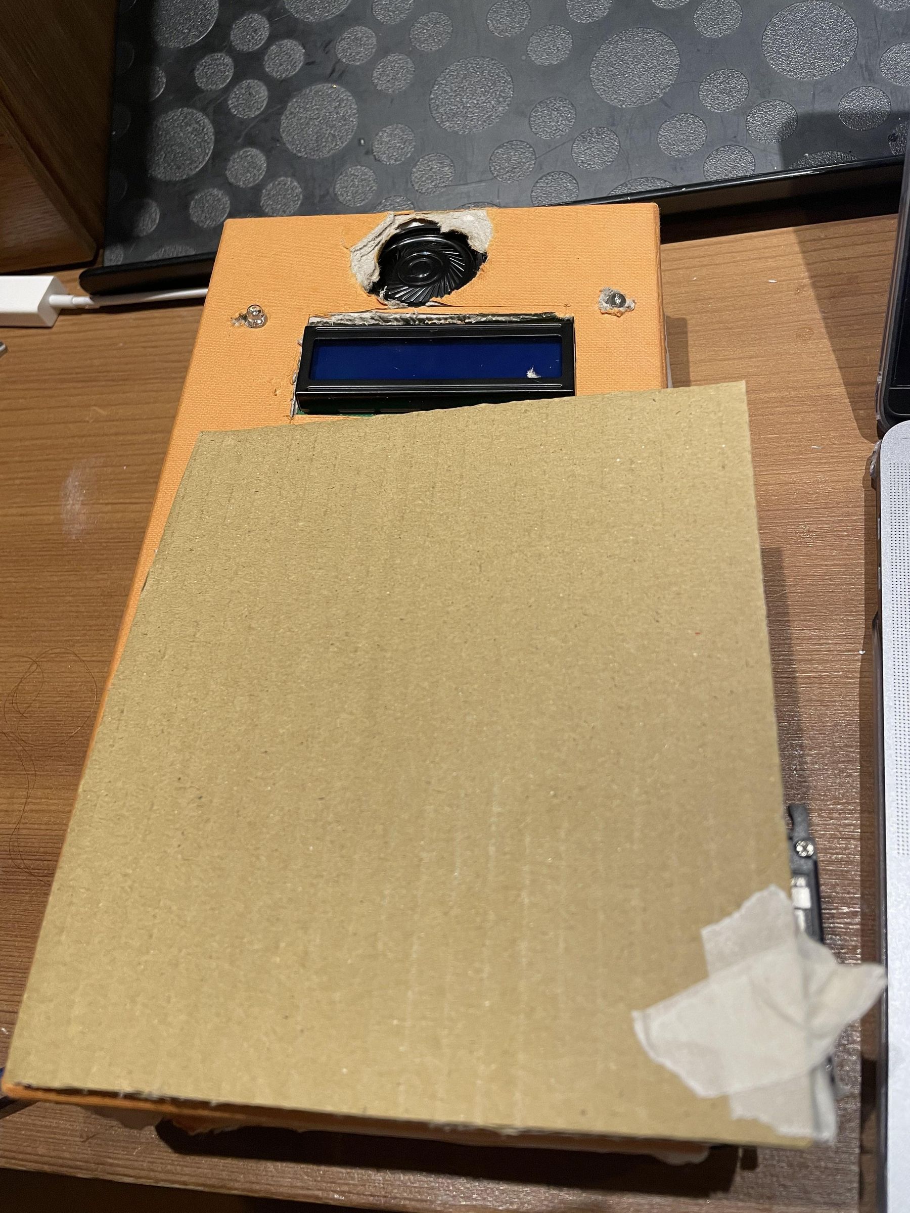 Phone Away : 4 Steps - Instructables