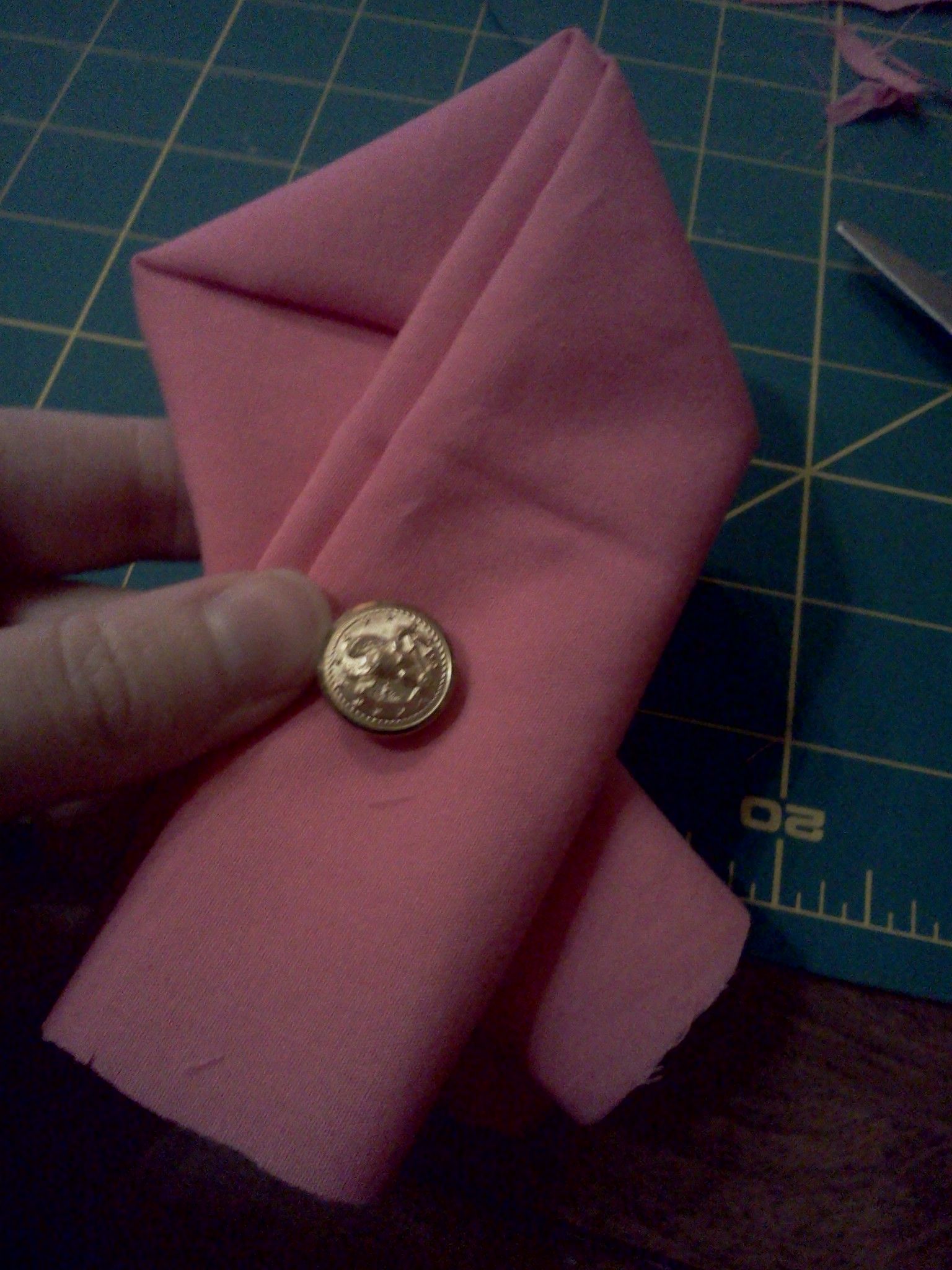 Weekly Make It Challenge: Buttons - Instructables