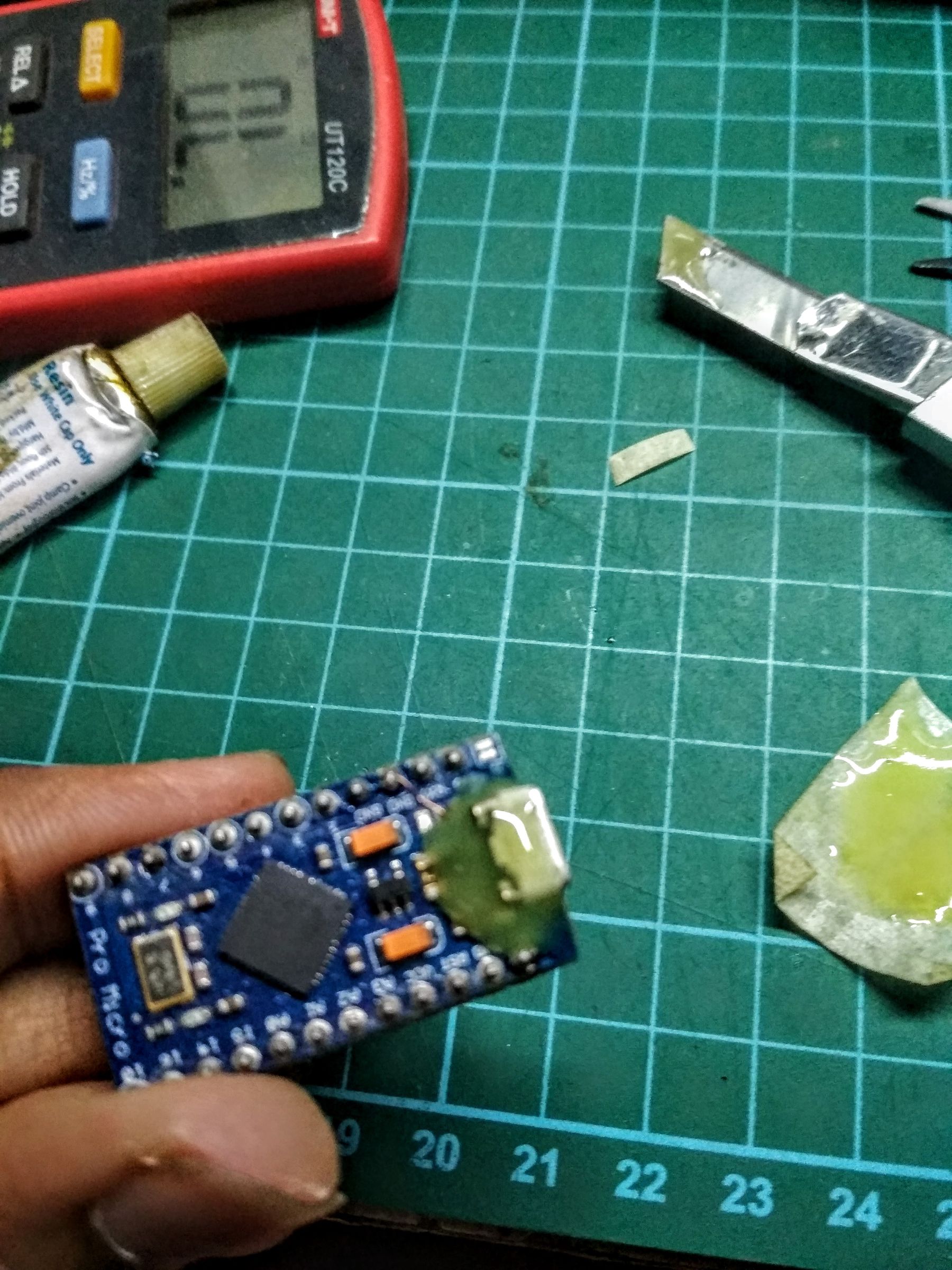 Fixing an Arduino Pro Micro: the USB Port Came Off !! : 17 Steps ...