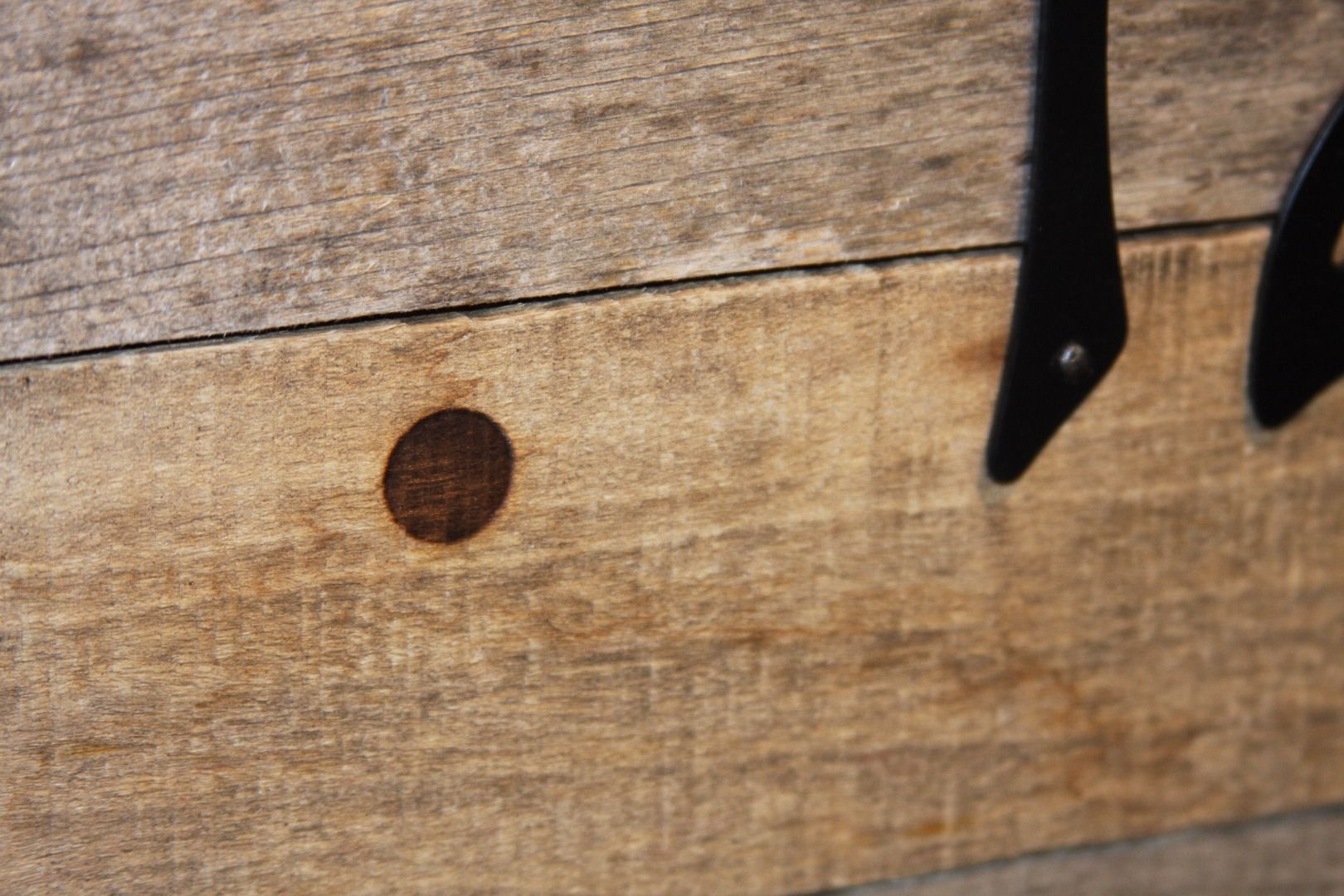 Wooden Pallet Wall Clock : 7 Steps (with Pictures) - Instructables